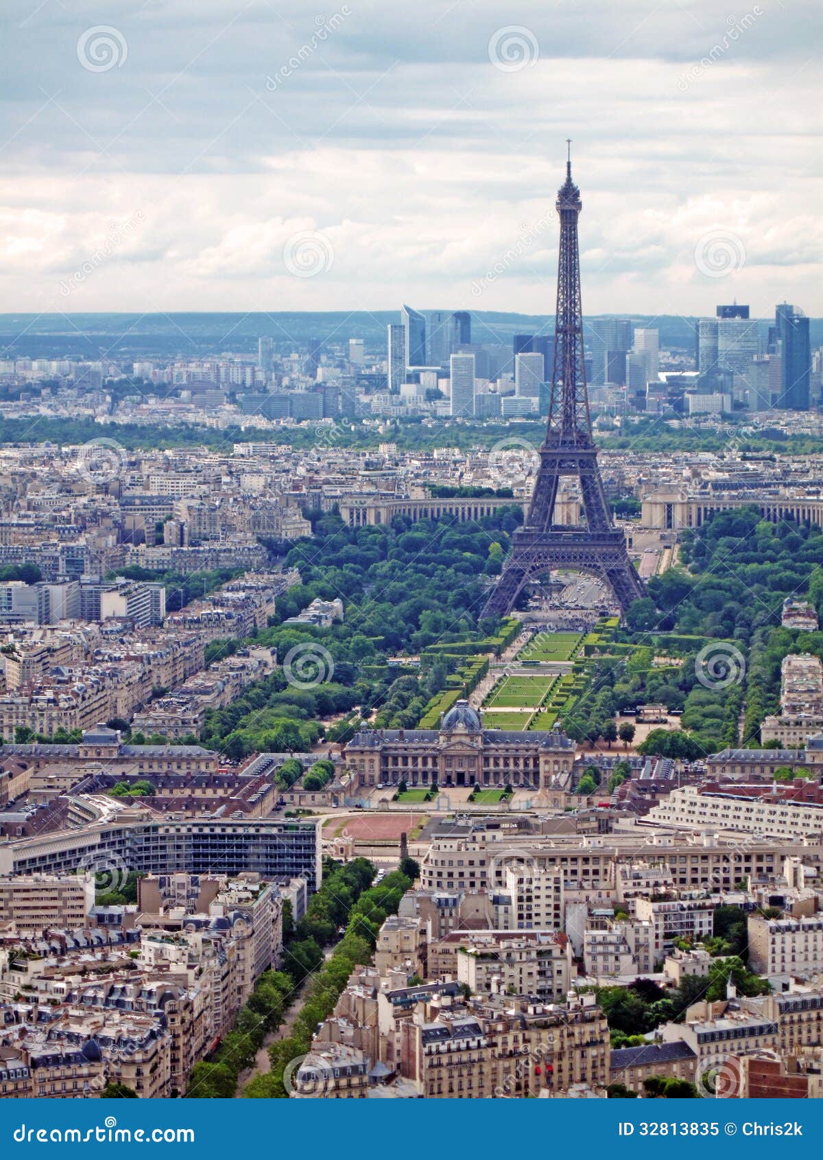 Eiffel Tower in Paris Skyline Stock Image - Image of mars, champ: 32813835