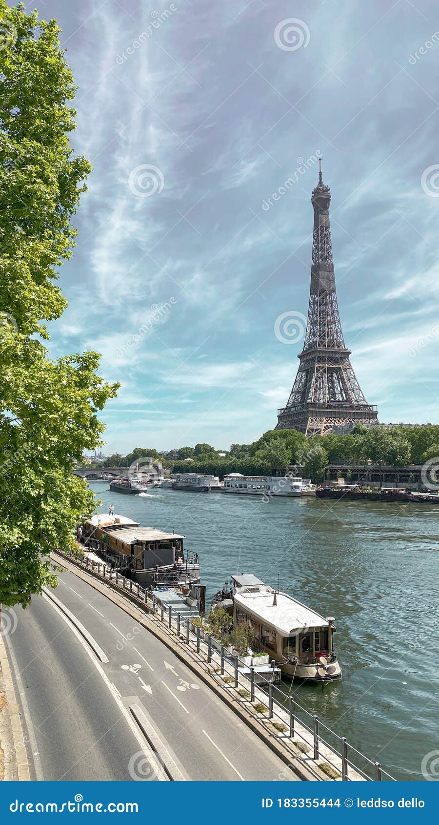 Eiffel Tower Views from Bridge Editorial Stock Image - Image of history ...