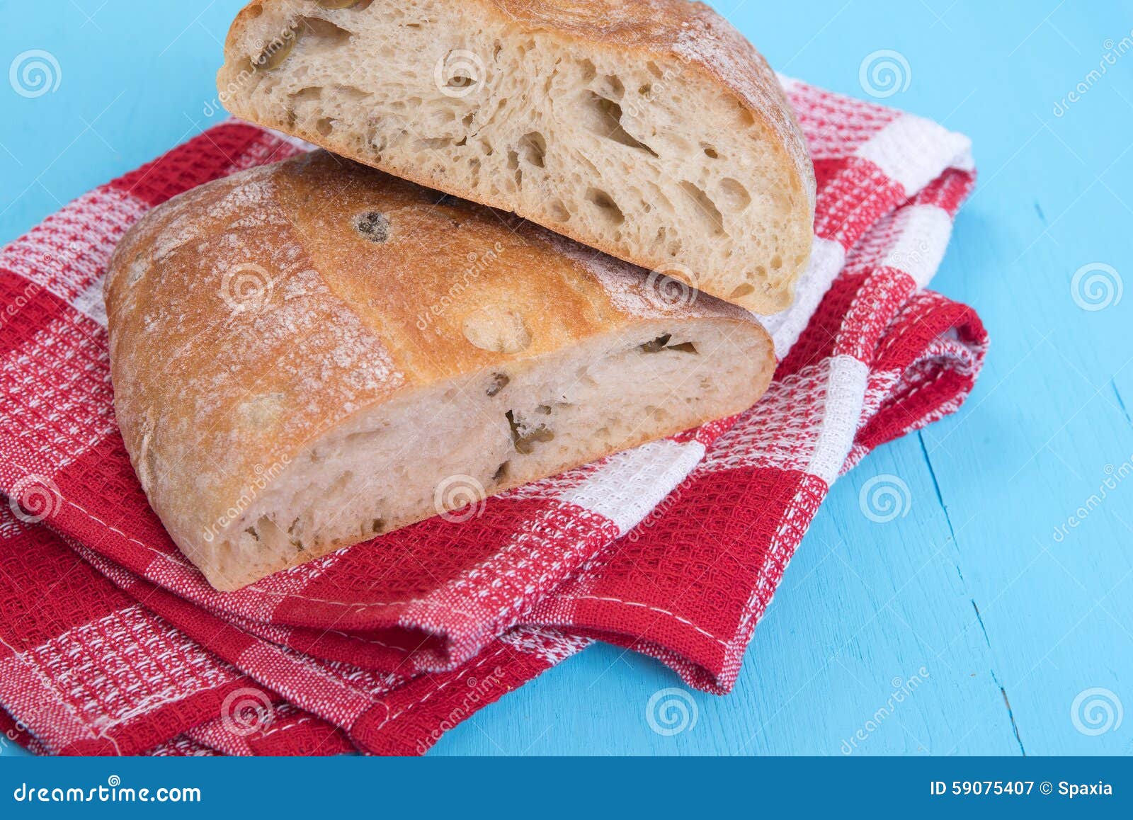 Eigengemaakt Rustiek Ciabatta-Brood Stock Afbeelding - Image of vers ...