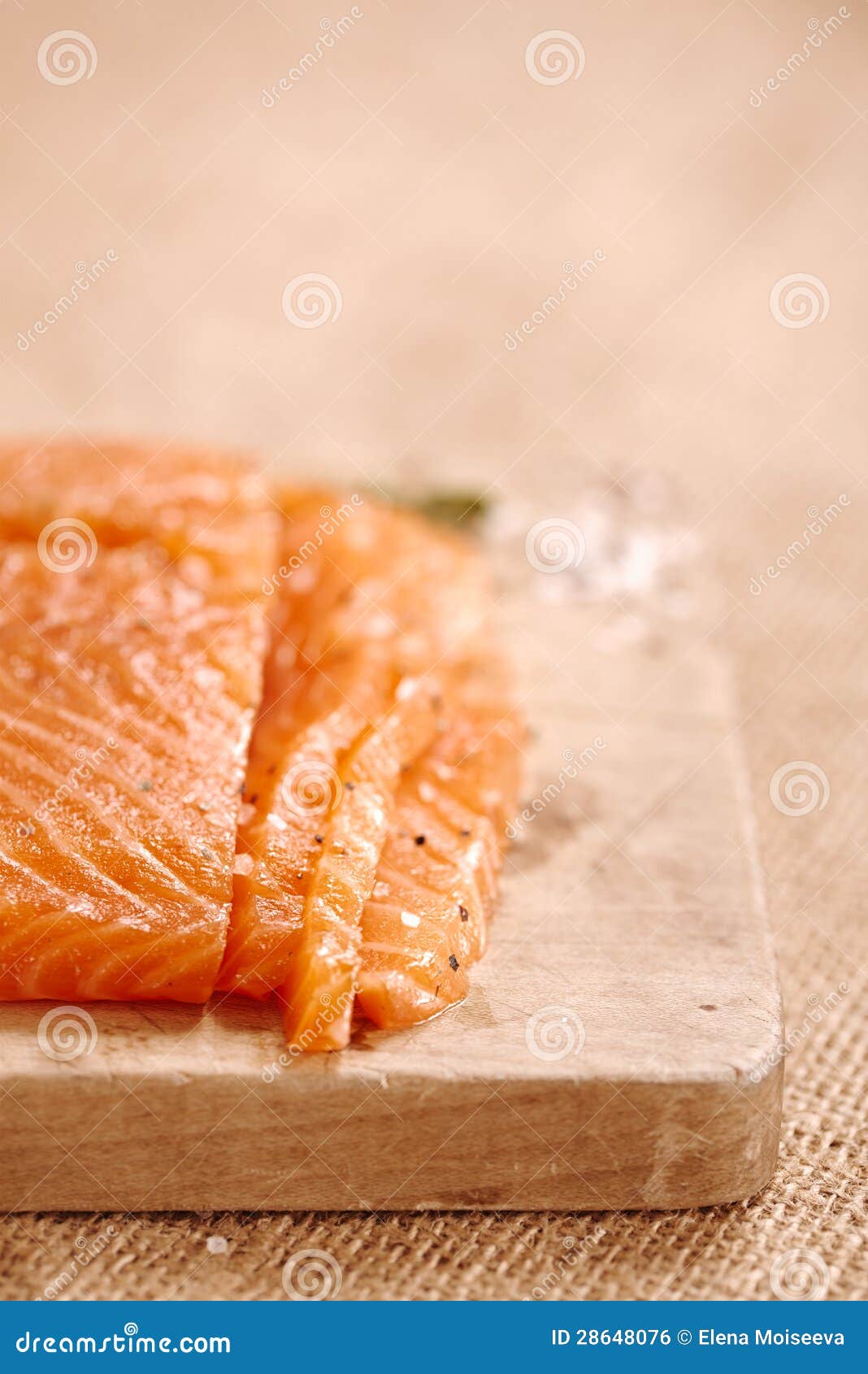 Eigengemaakte De Zalm Van Smocked Stock Foto - Image of rood, kruid ...