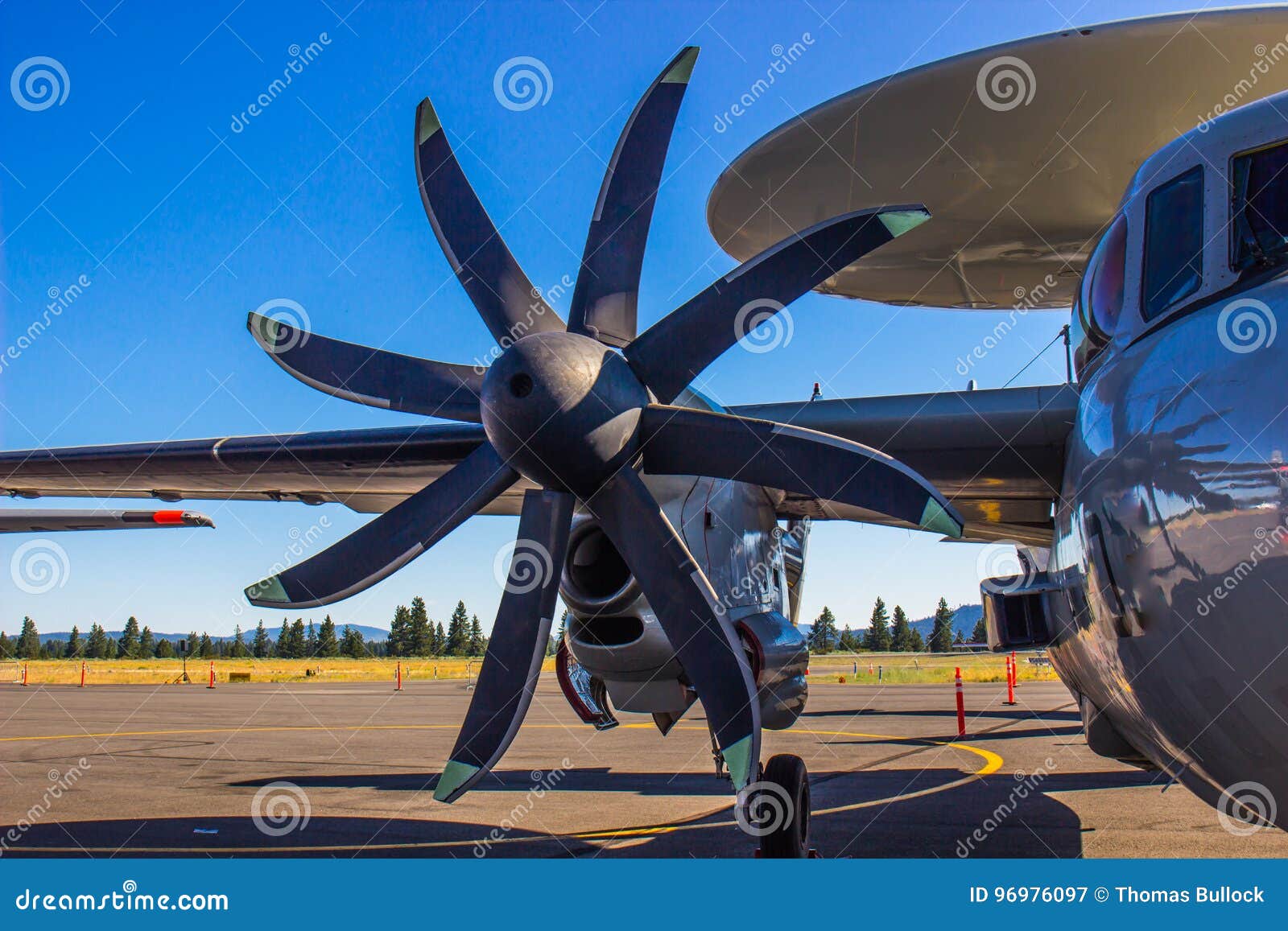 Eight Bladed Propeller on Airplane Stock Image - Image of blue ...