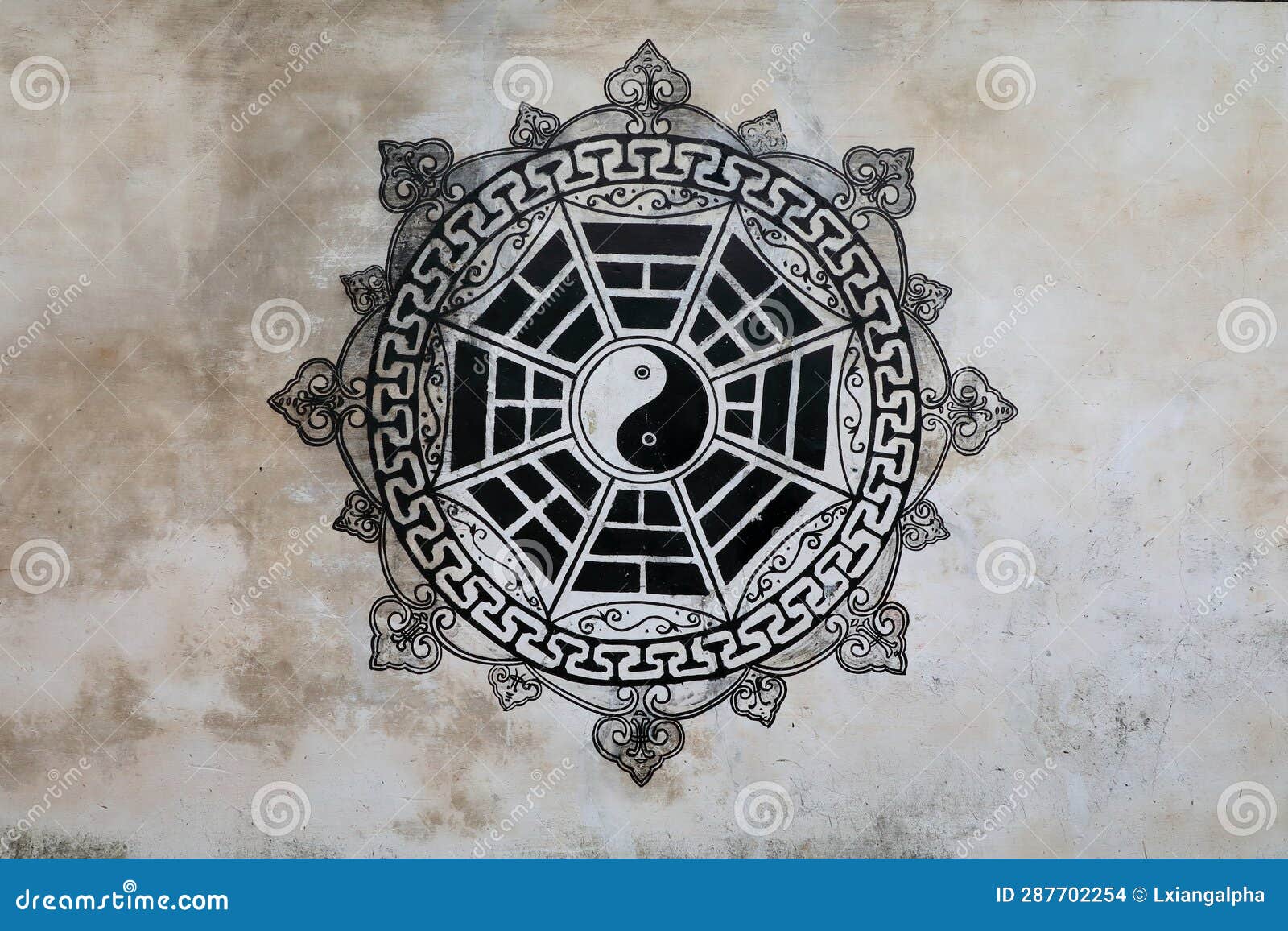 Chinese Eight Diagrams (bagua) Stock Photo - Image of augury, chinese ...