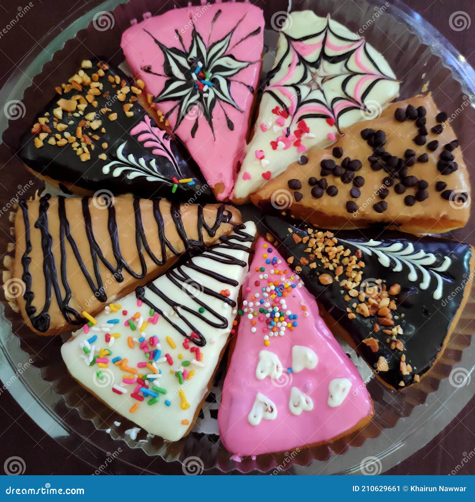 Eight pieces of cake stock image. Image of eight, beautiful - 210629661