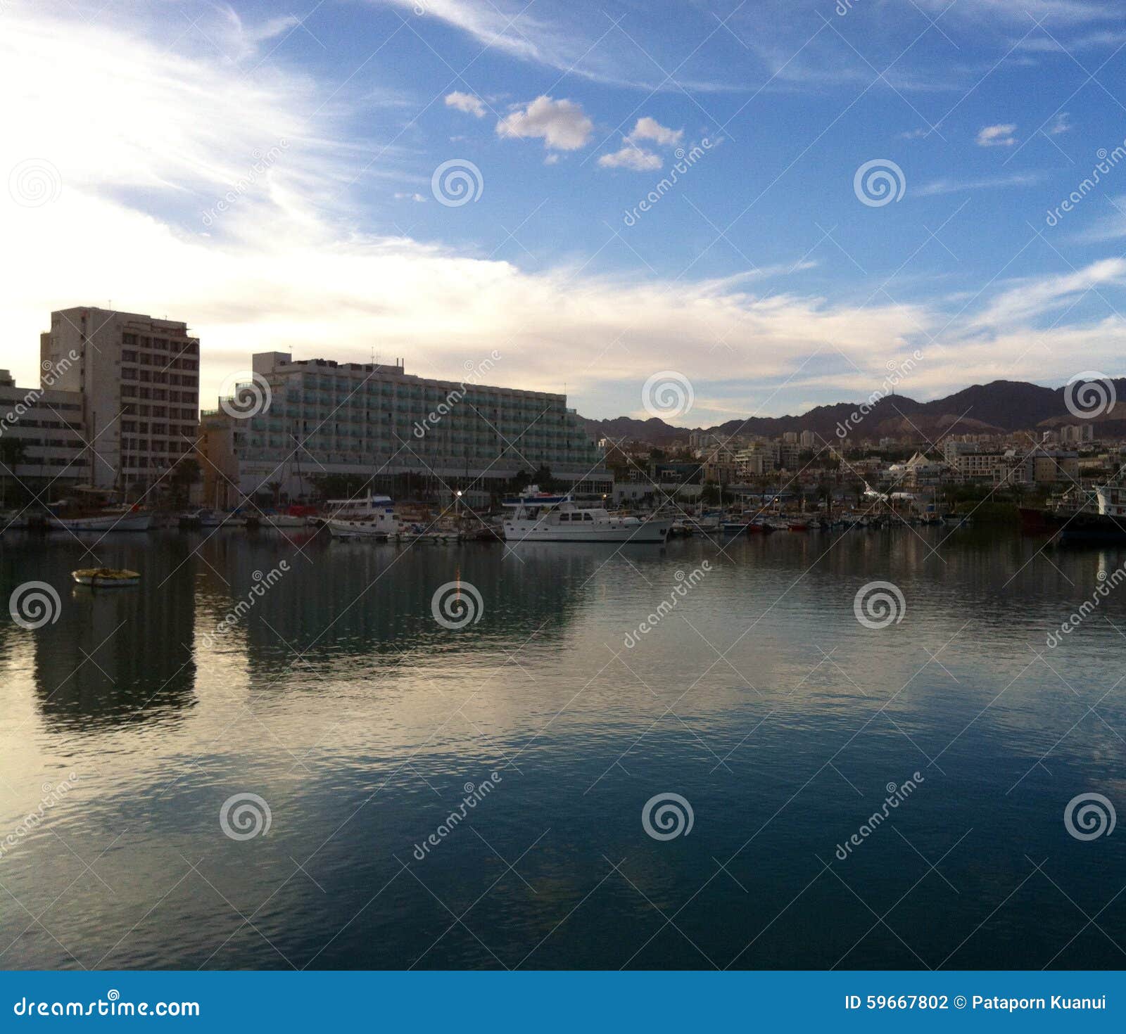 Eilat bay editorial photography. Image of eilat, hotel - 59667802