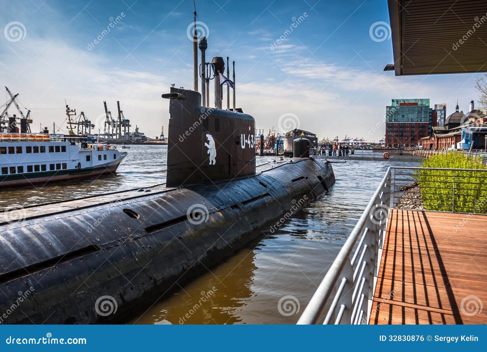 Ein Russisches Unterseeboot Redaktionelles Foto - Bild von tauchen ...