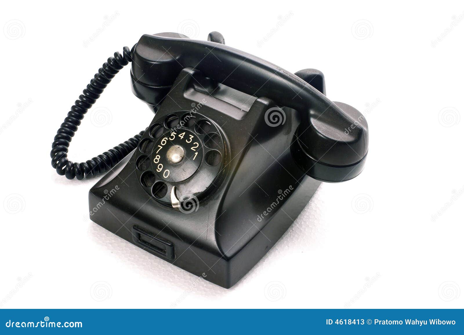 Ein schwarzes Telefon stockbild. Bild von seilzug, kontakt - 4618413