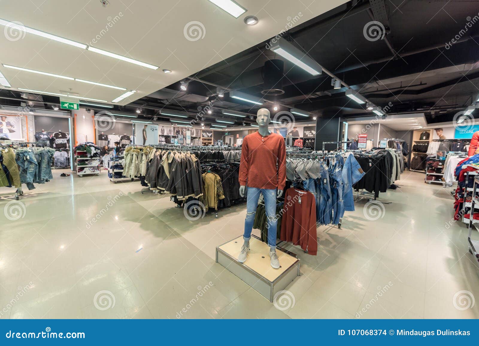 EINDHOVEN, NETHERLAND - OCTOBER 17, 2017: Eindhoven Primark Shop ...
