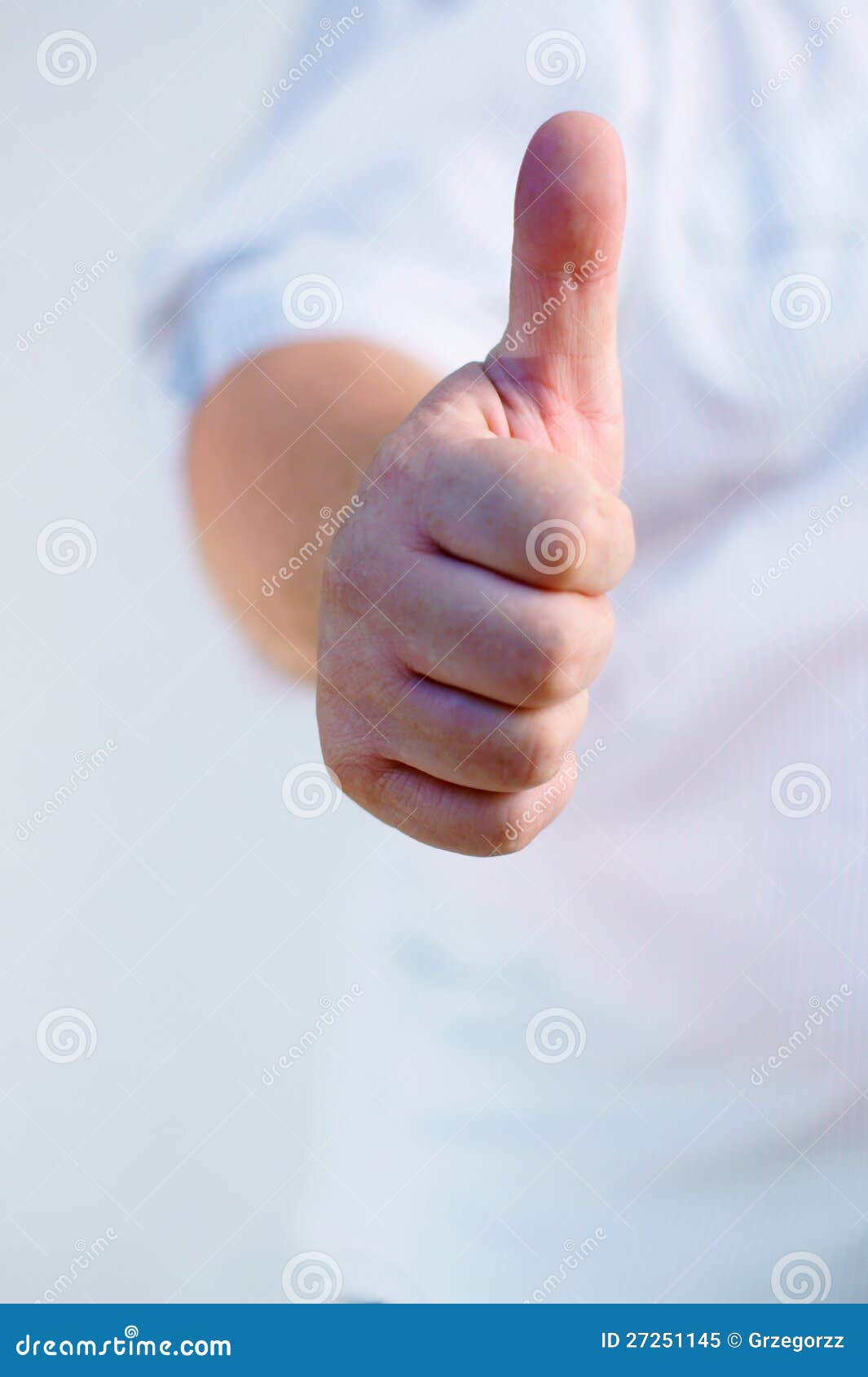 Eine Hand Mit Einem Ausgestreckten Daumen Stockbild - Bild von geste ...