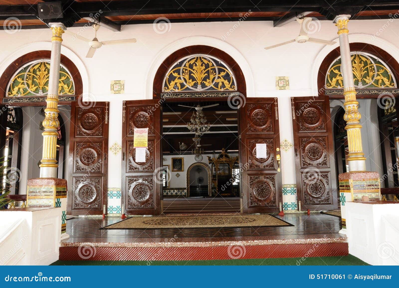 Eingang 00Main Der Tranquerah-Moschee Oder Des Masjid Tengkera ...