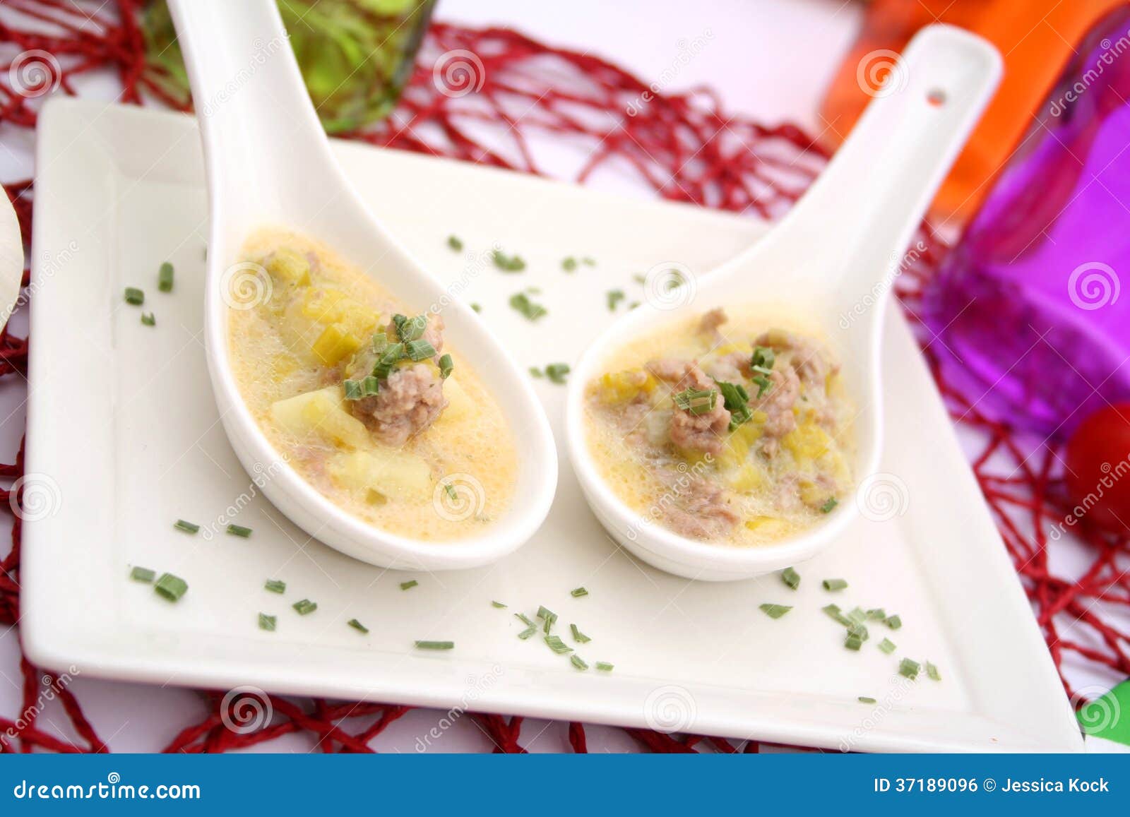 Eintopfgericht Des Lecks Und Der Kartoffeln Stockfoto - Bild von büfett, frisch: 37189096