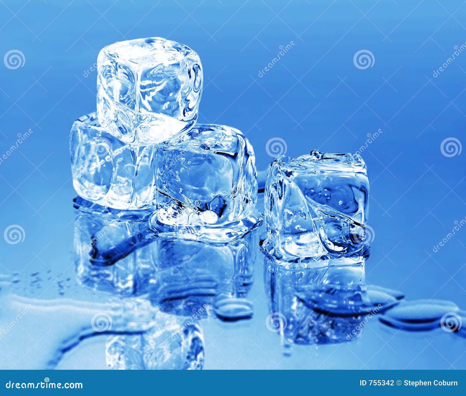 Eis stockfoto. Bild von aktualisierung, warm, transparenz - 755342