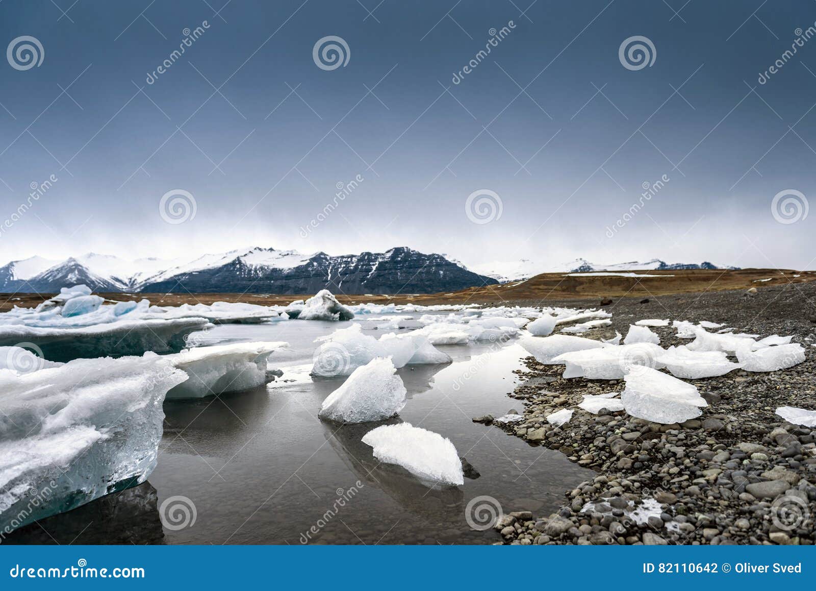 Eisberge an Der Gletscherlagune Stockfoto - Bild von hintergrund, fjord ...