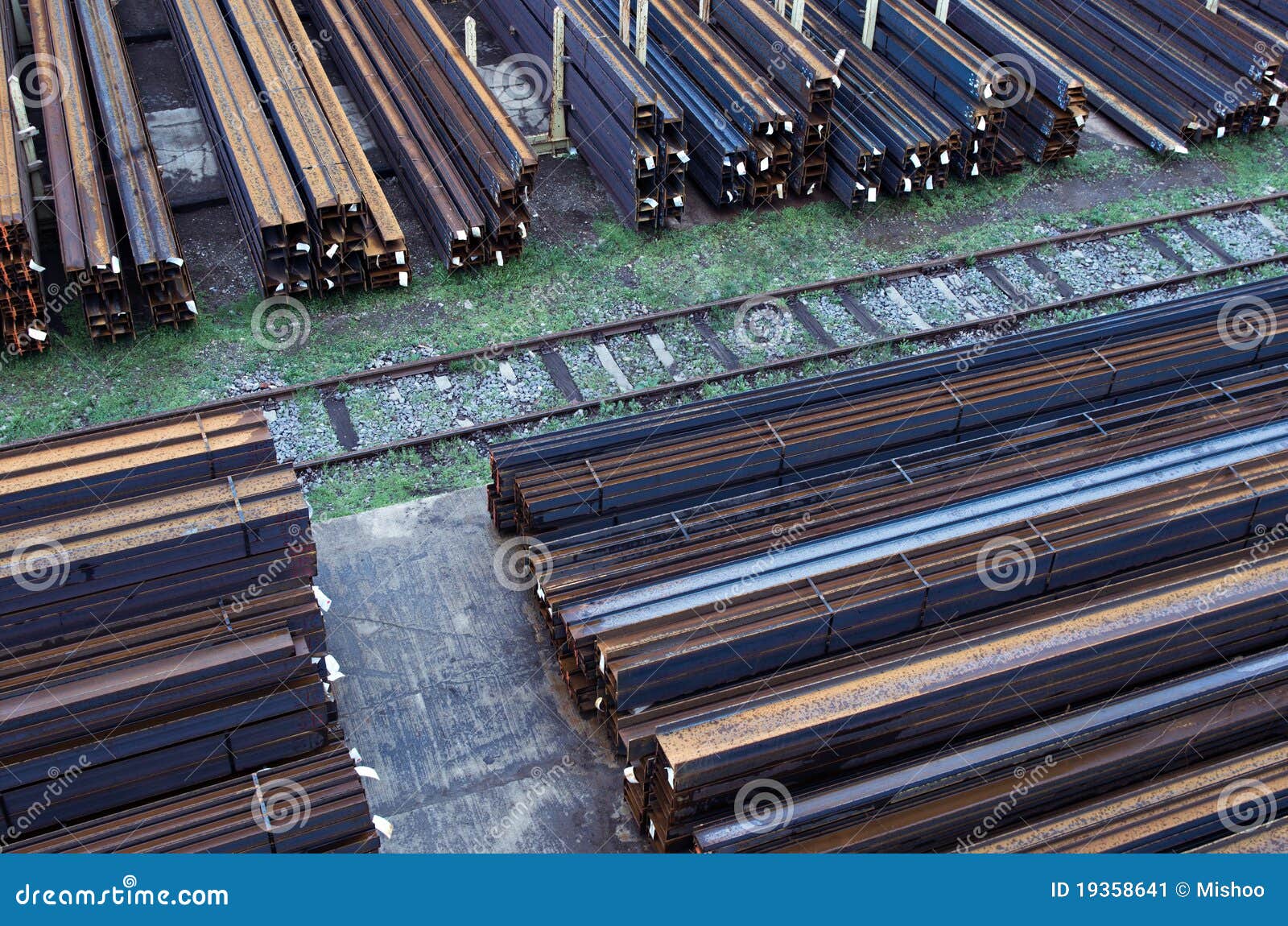 Eisenlager stockbild. Bild von industrie, aufbau, metallisch - 19358641