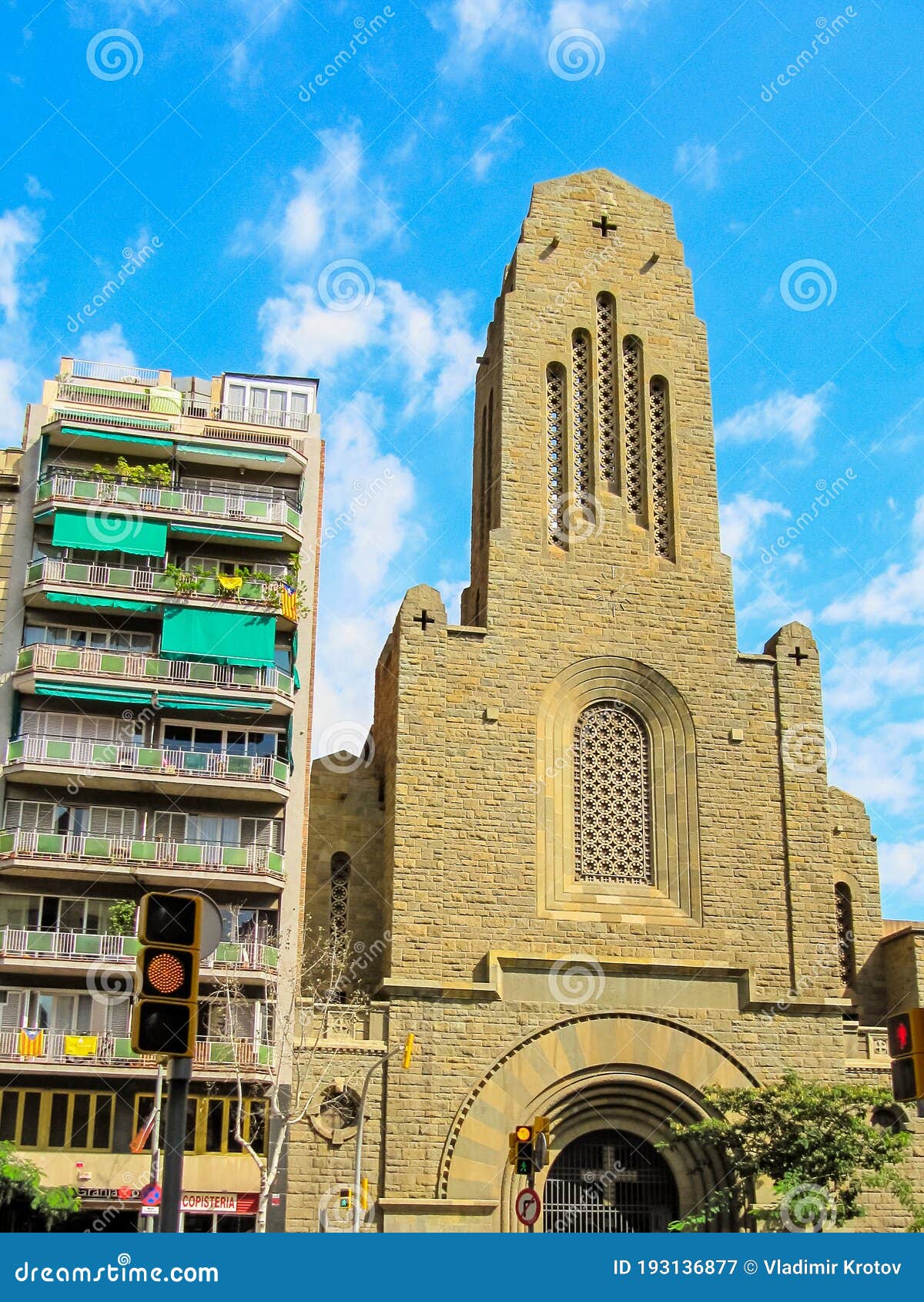 Eixample District of Barcelona in Spain Editorial Photography - Image ...