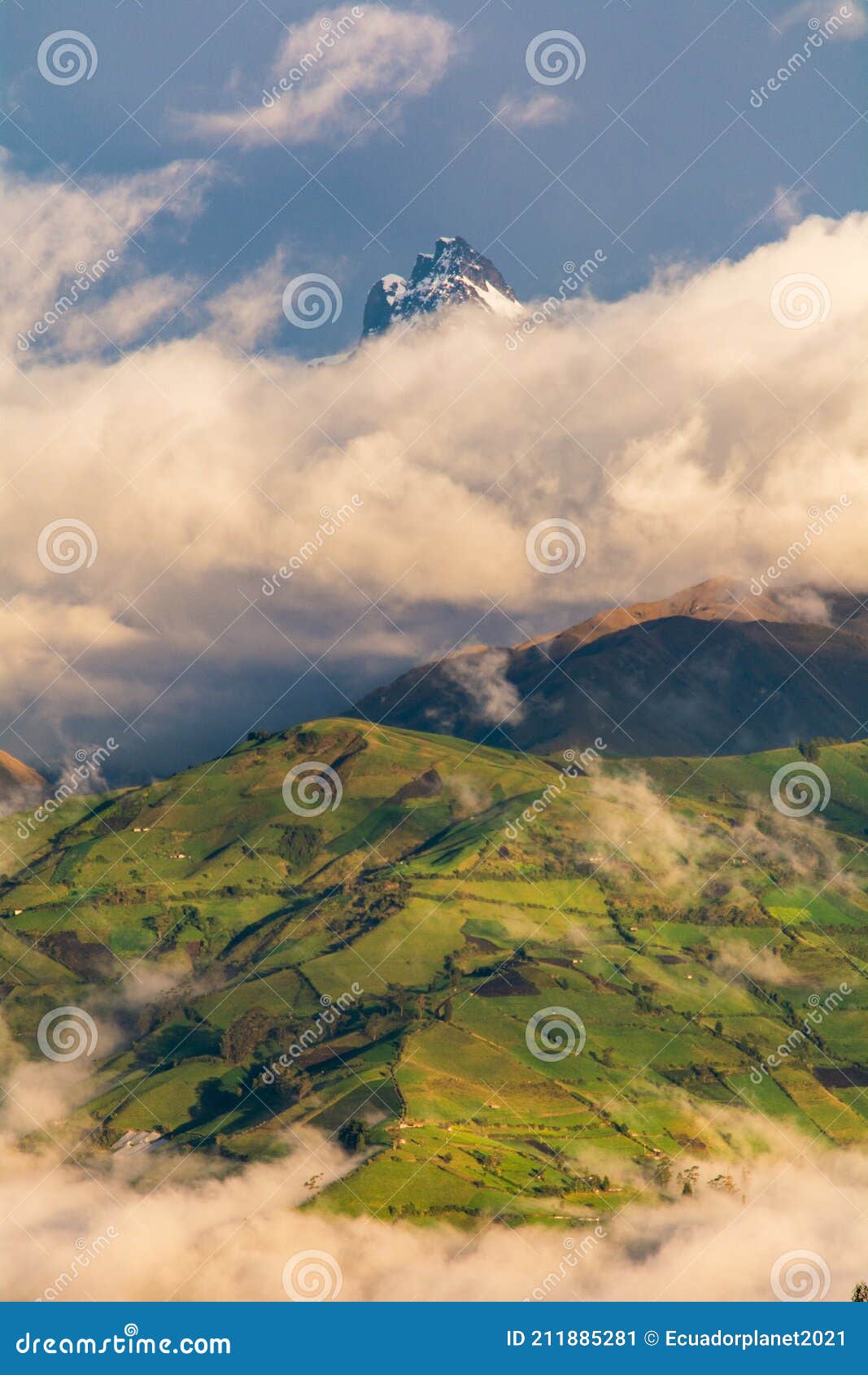 El Altar Volcano in Ecuador Stock Image - Image of nature, hill: 211885281