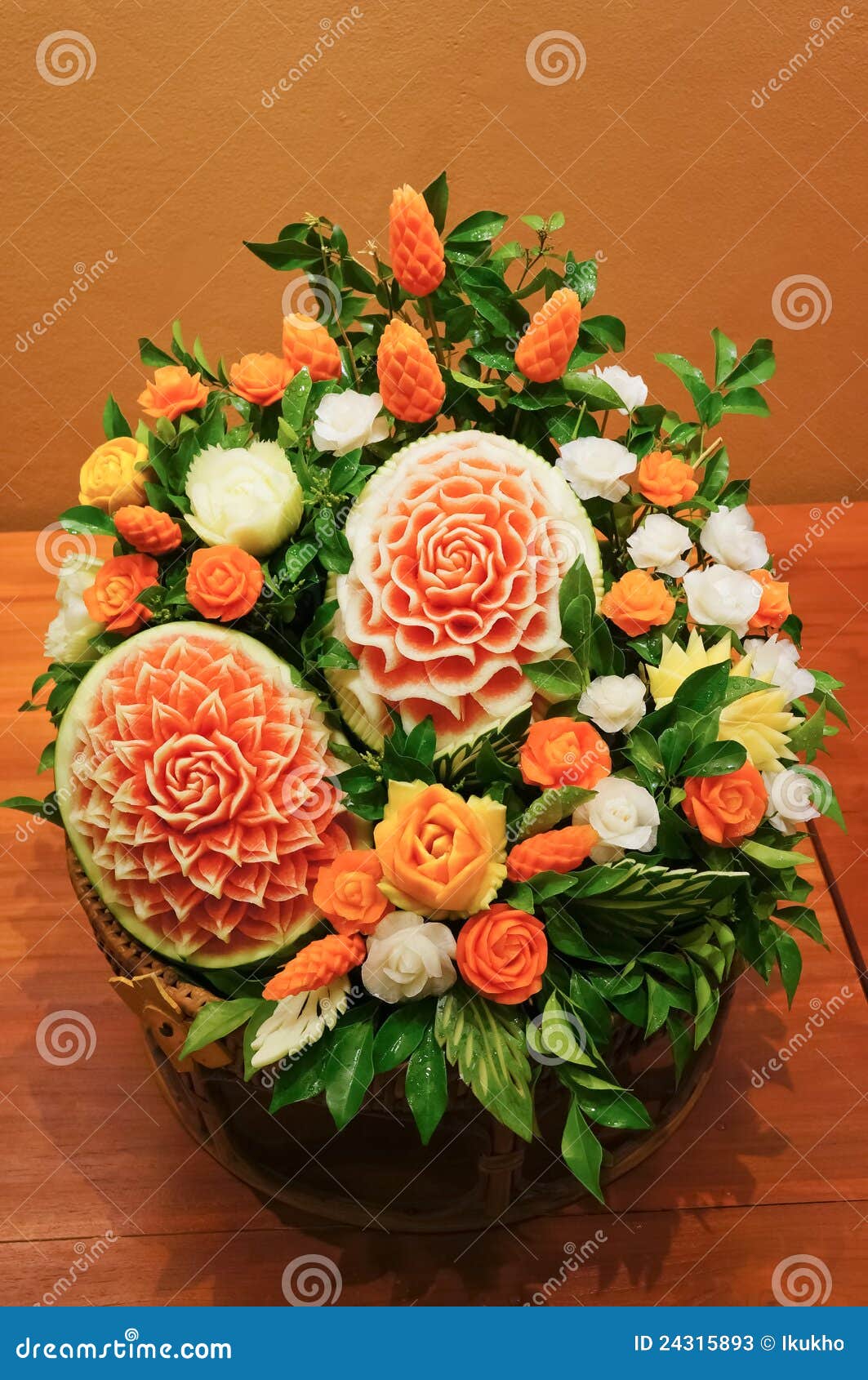 El Anhelar Mezclado De Las Frutas. Imagen de archivo - Imagen de ...