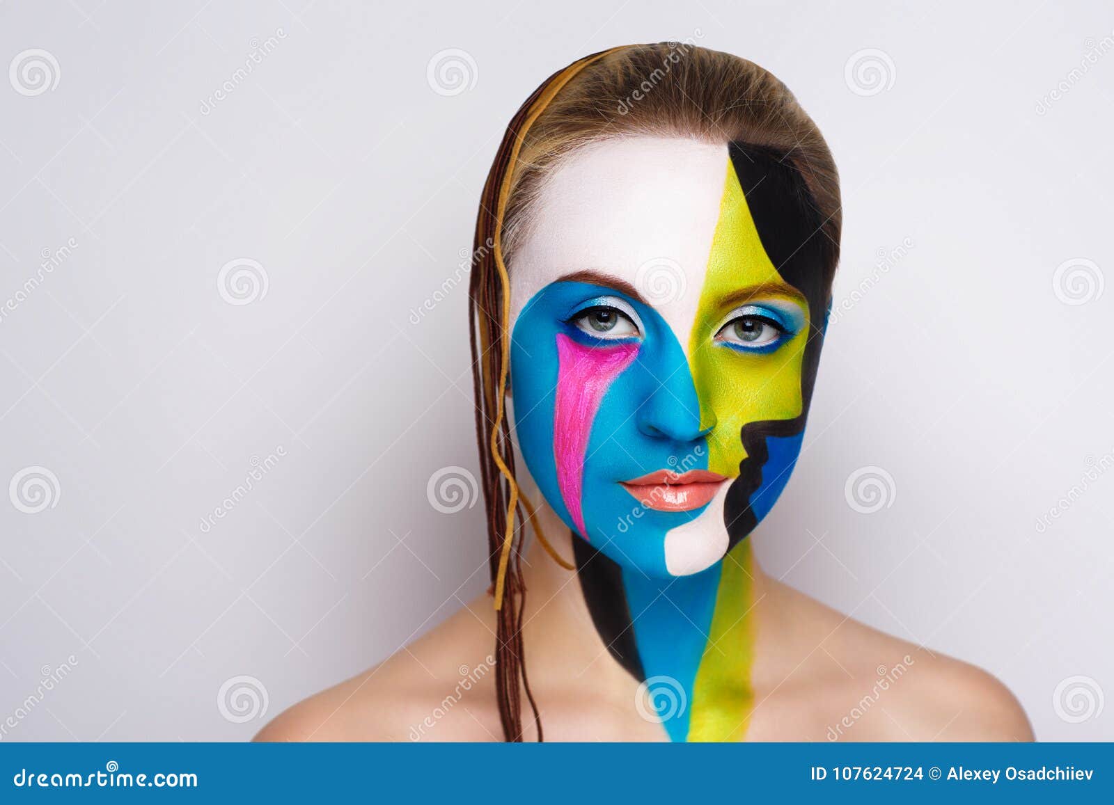 El arte loco compone foto de archivo. Imagen de nuevo - 107624724