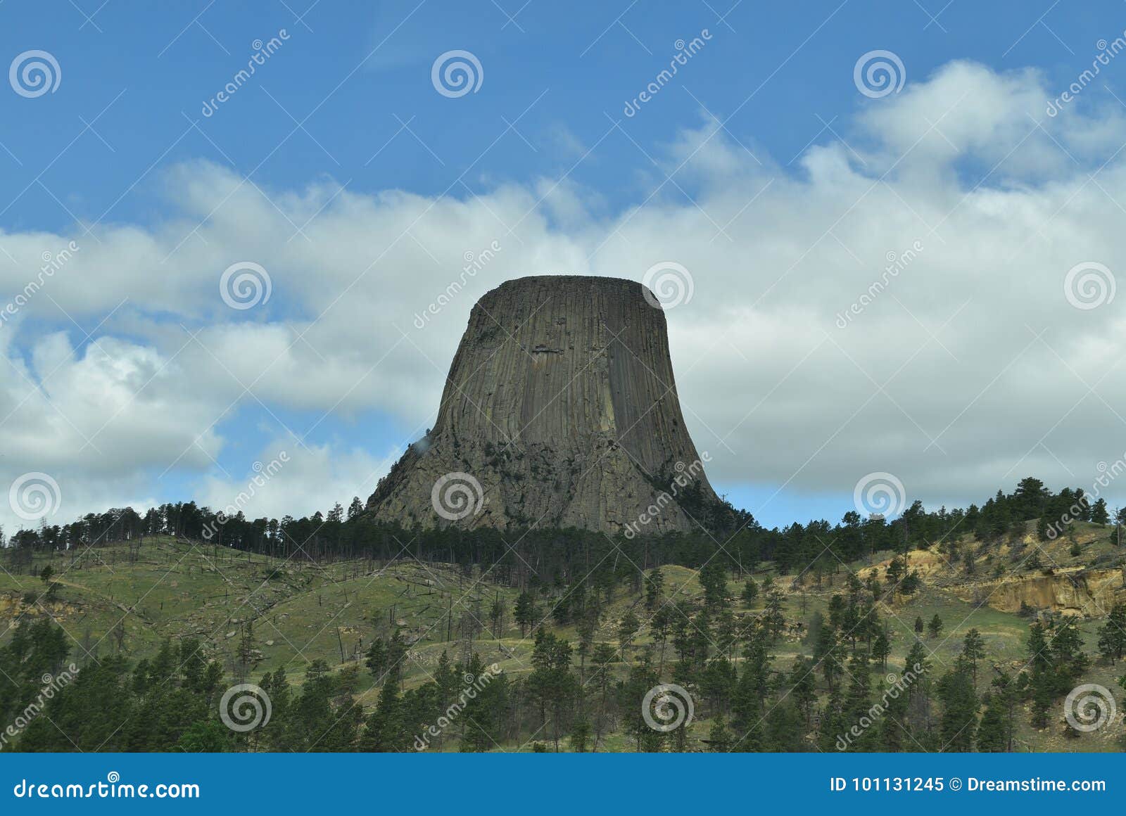 El Asomar De La Torre Del ` S Del Diablo Imagen de archivo - Imagen de ...