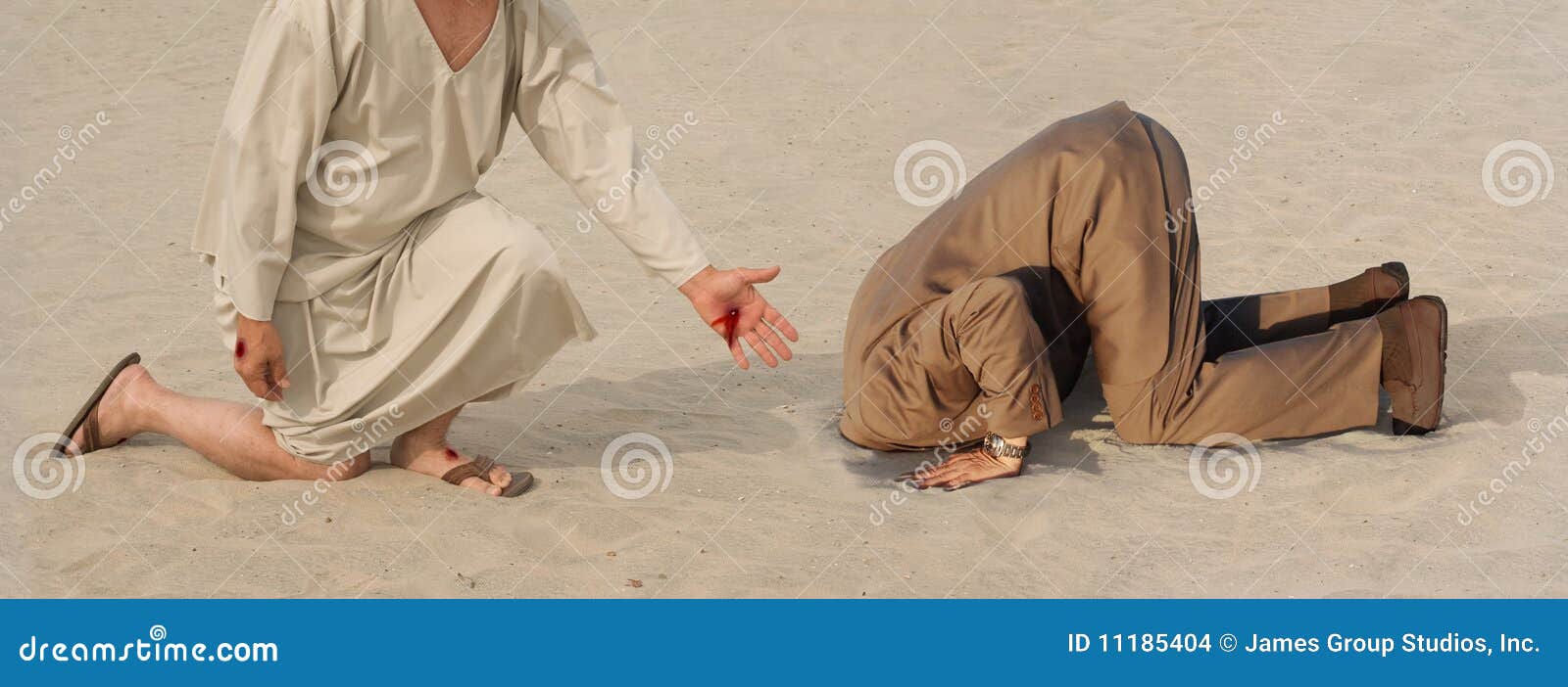 El ateo foto de archivo. Imagen de incrédulo, arena, cristianismo ...