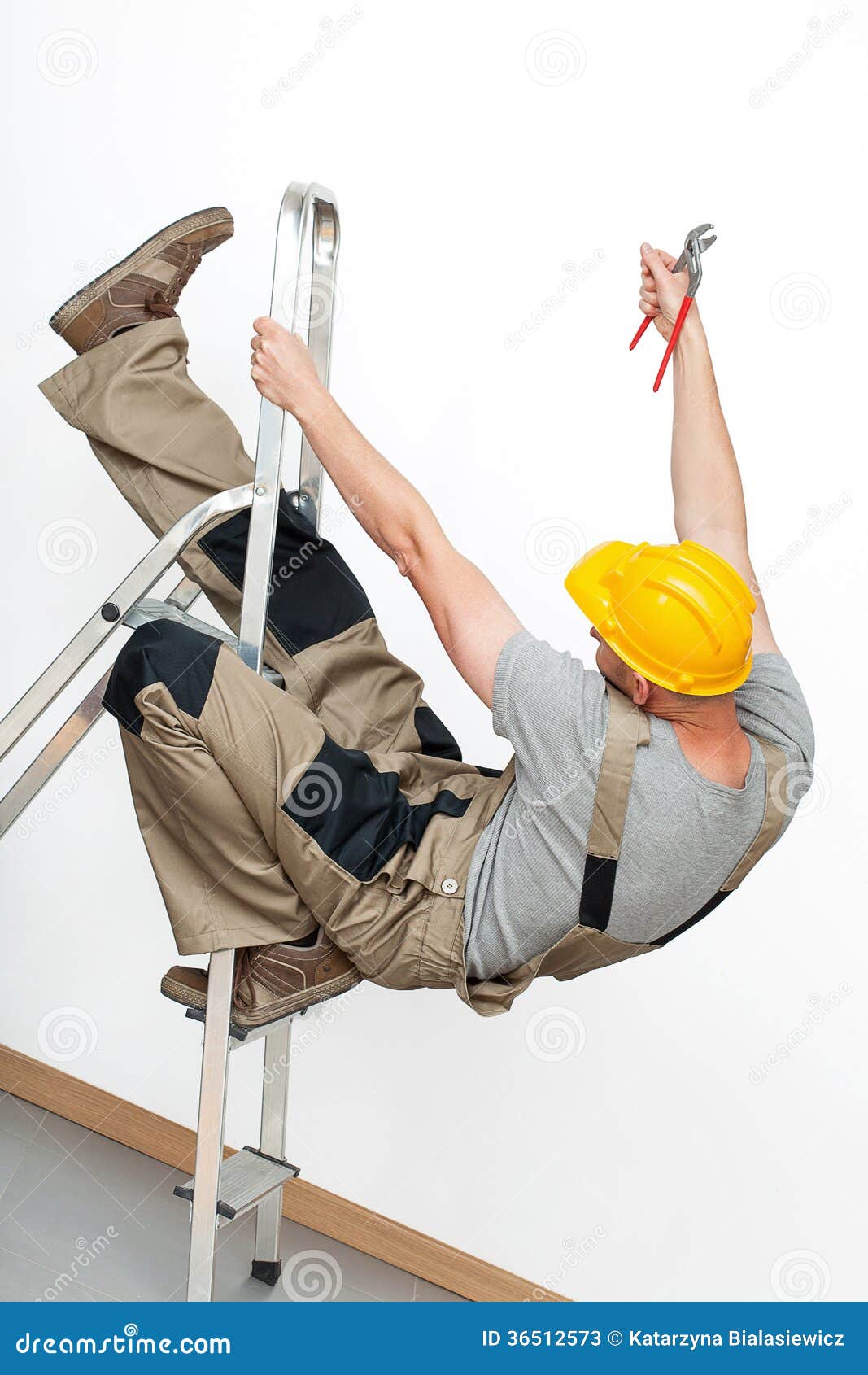 El caer de escalera imagen de archivo. Imagen de apartamento - 36512573