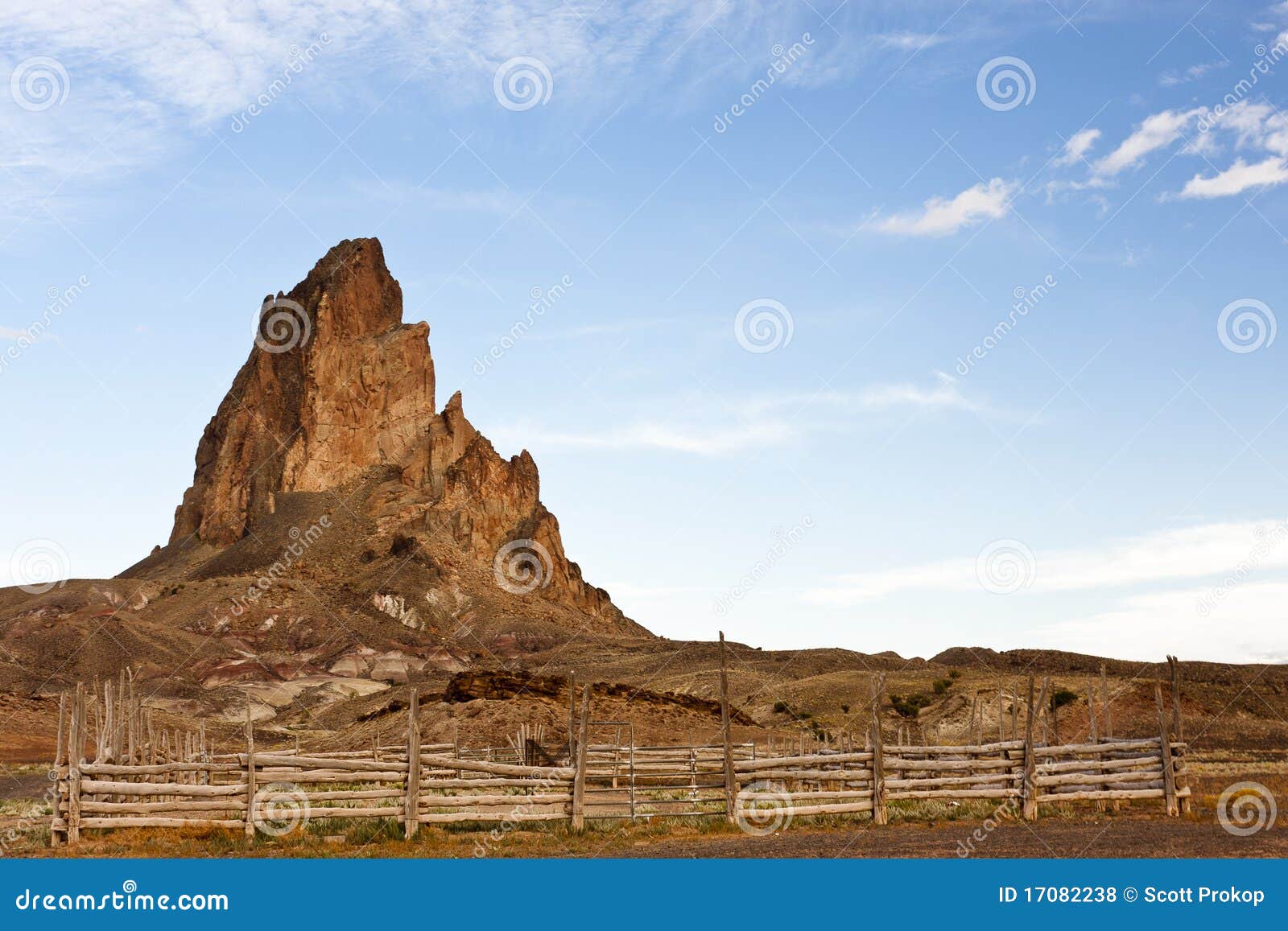 El Captain. Ancient Extinct Volcano in Arizona Stock Photo - Image of ...