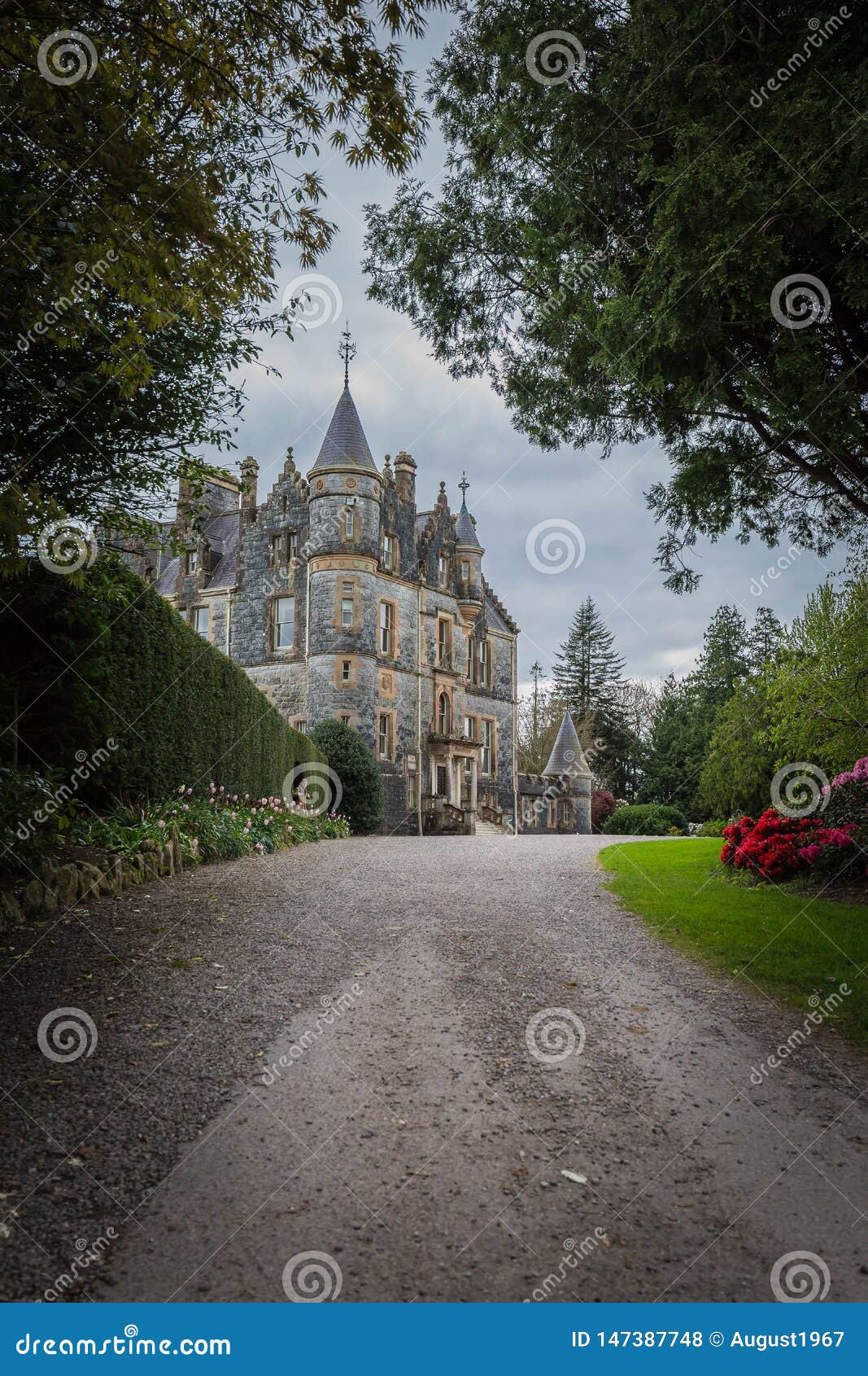 El Castillo 5 De La Lisonja Foto de archivo - Imagen de escénico ...