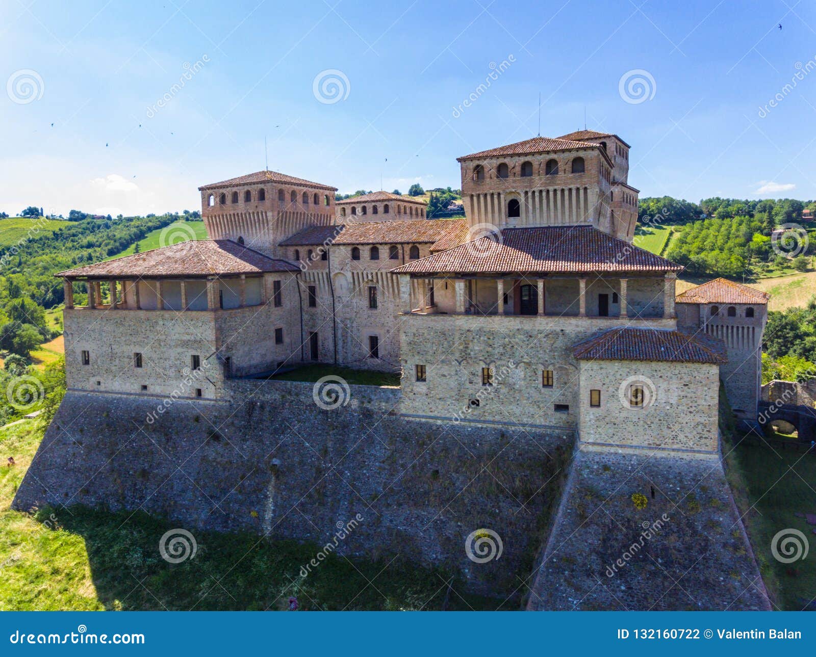 El Castillo De Torrechiara En Parma Italia Foto de archivo - Imagen de ...