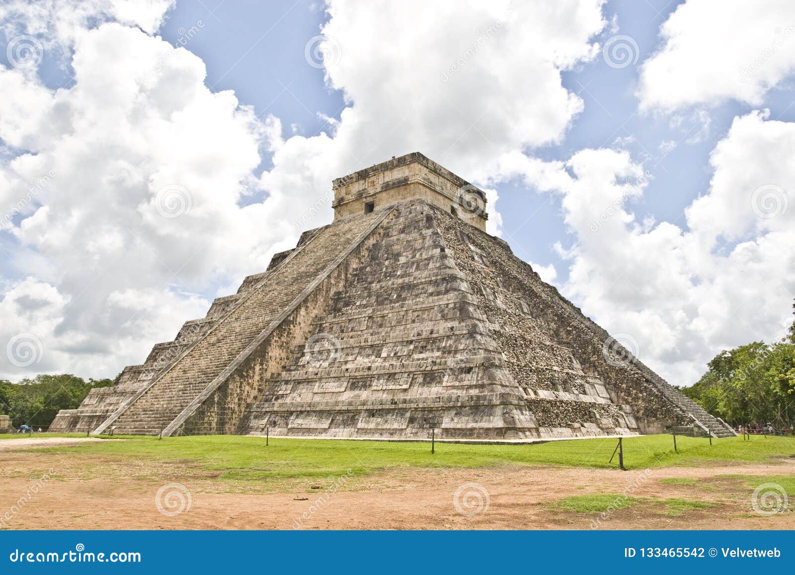 El Castillo Pyramid in Chichen Itza Stock Photo - Image of ...