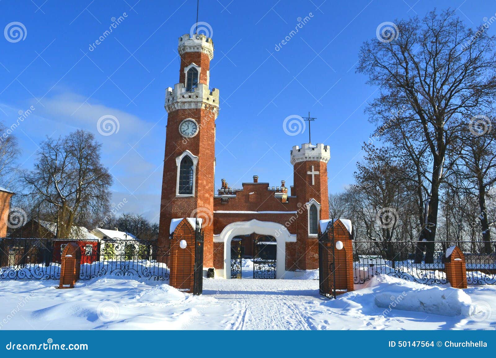El Castillo Real En El Ruso Foto de archivo - Imagen de camino, belleza ...