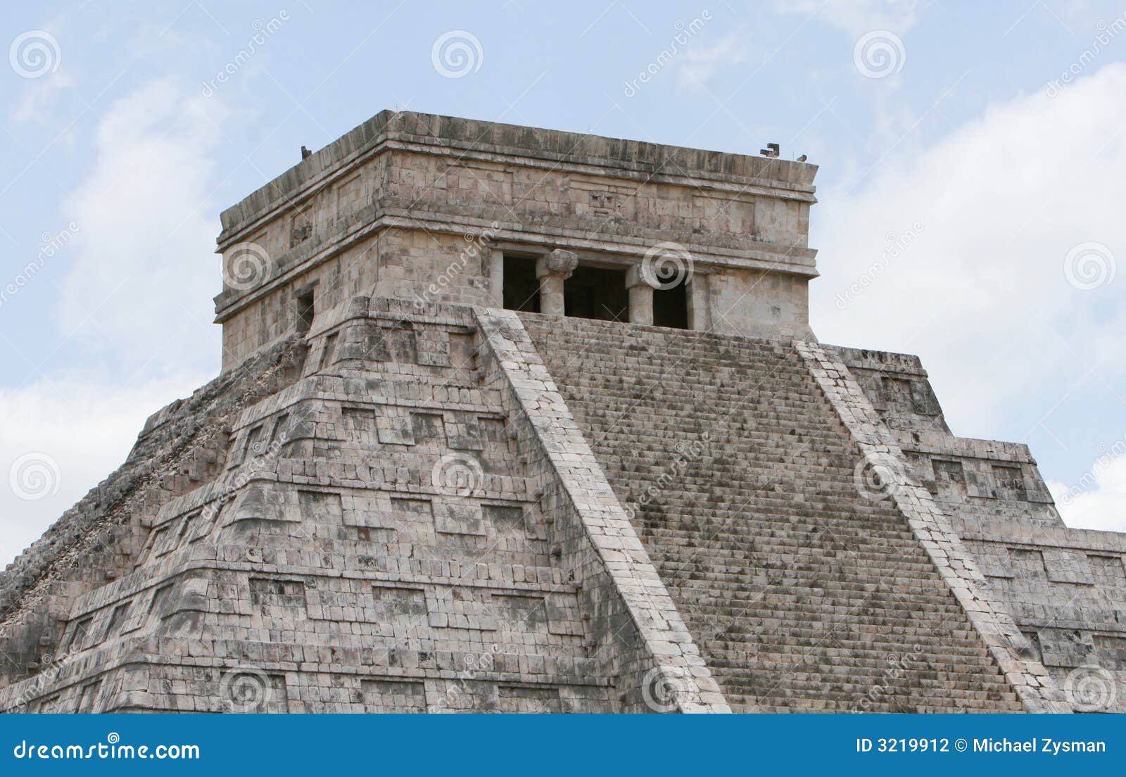 El Castillo Temple stock photo. Image of maya, ritual - 3219912
