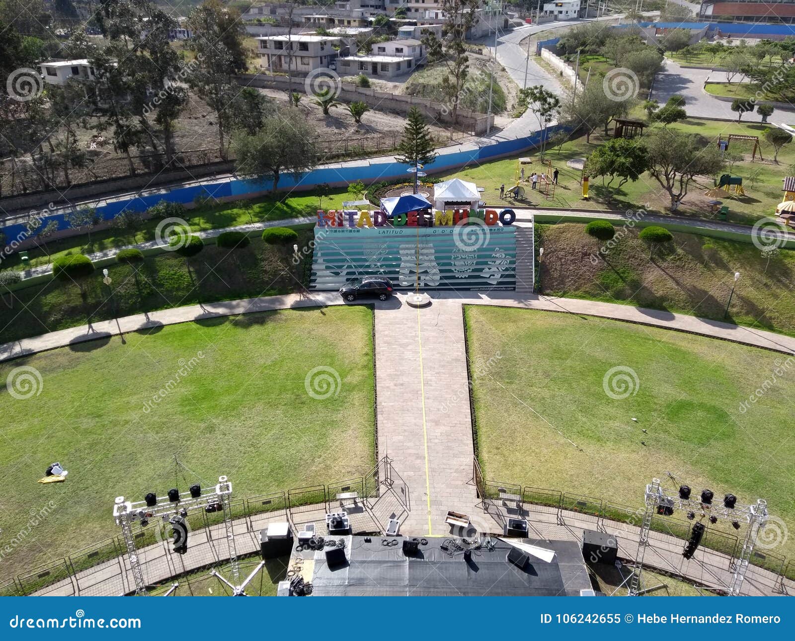 El centro del mundo imagen editorial. Imagen de paisaje - 106242655