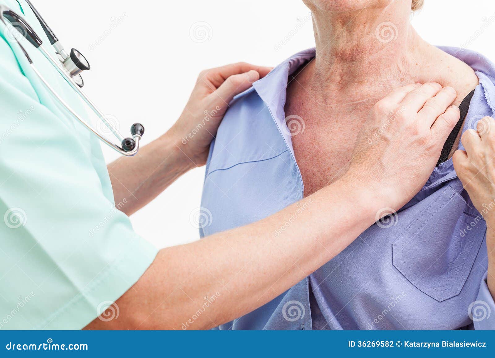 El chequeo del doctor foto de archivo. Imagen de ayuda - 36269582