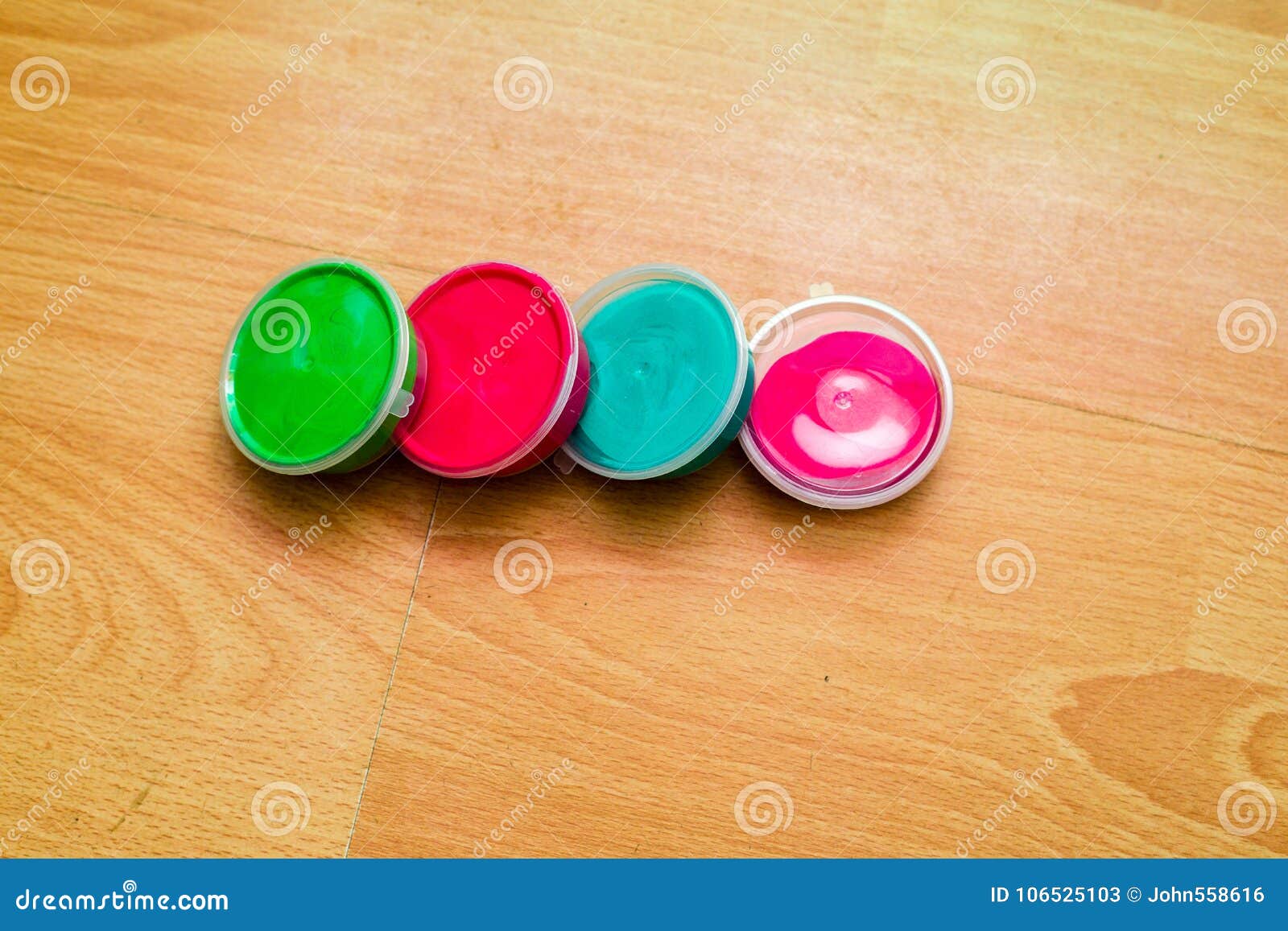 El color del fango imagen de archivo. Imagen de color - 106525103