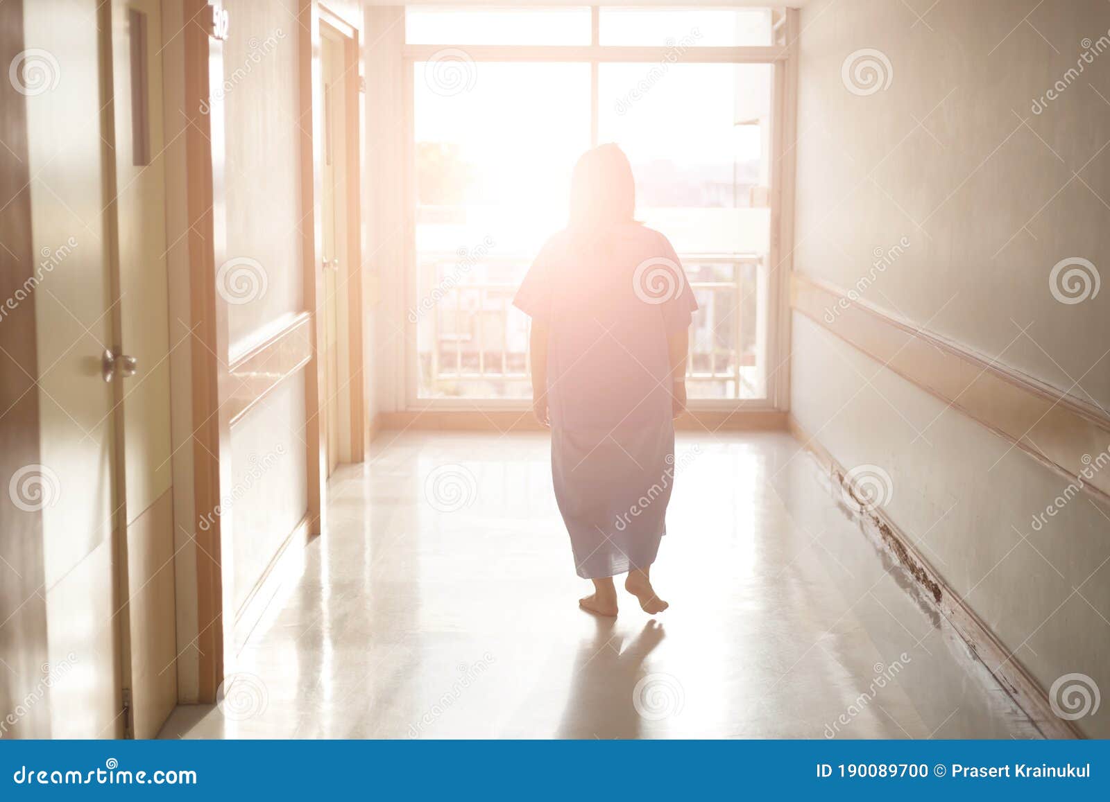 El Concepto De Paciente Hospitalizado Y Esperanza Foto de archivo ...