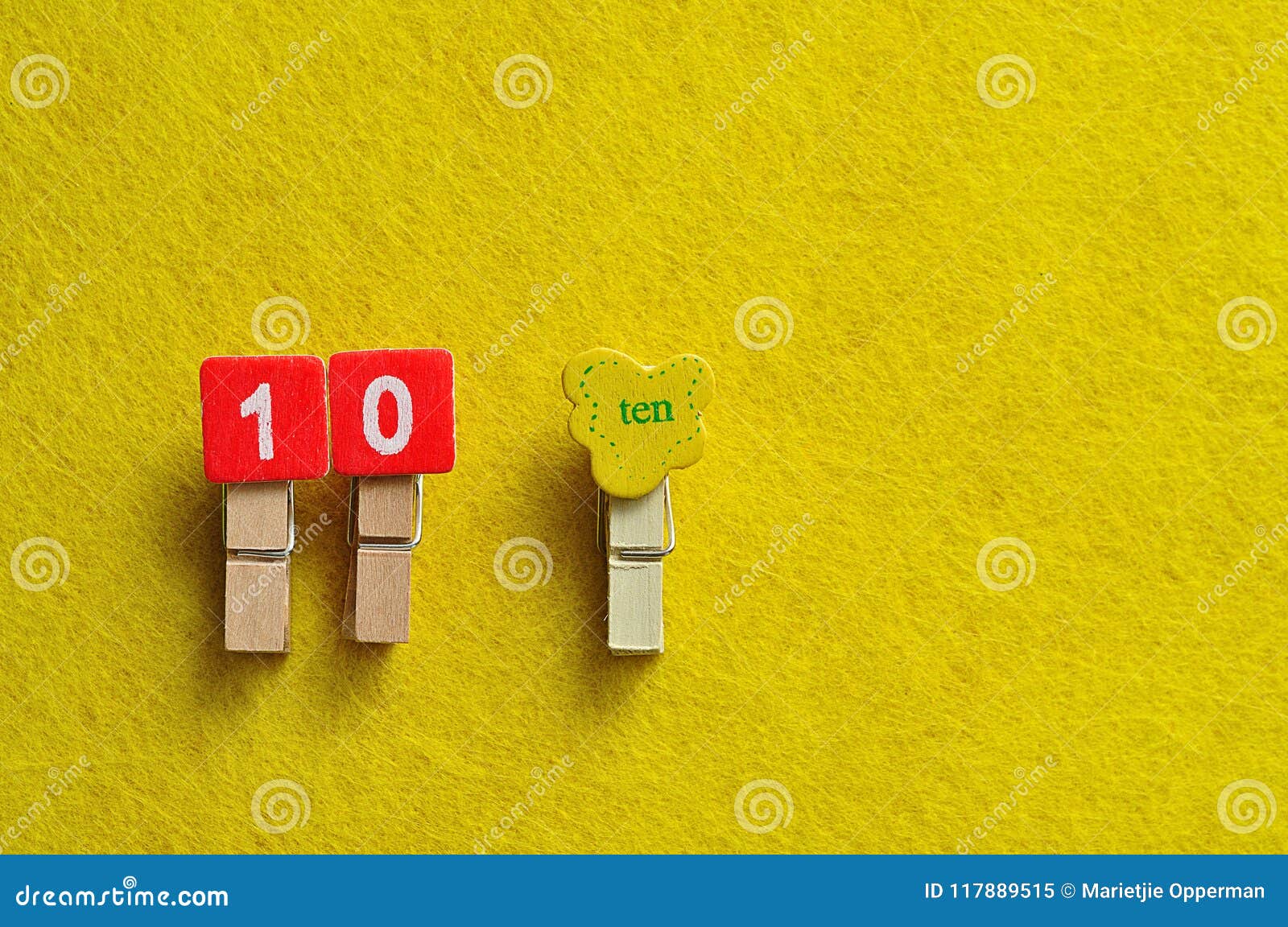 El Cuadro Diez Con La Palabra Diez Imagen de archivo - Imagen de ...