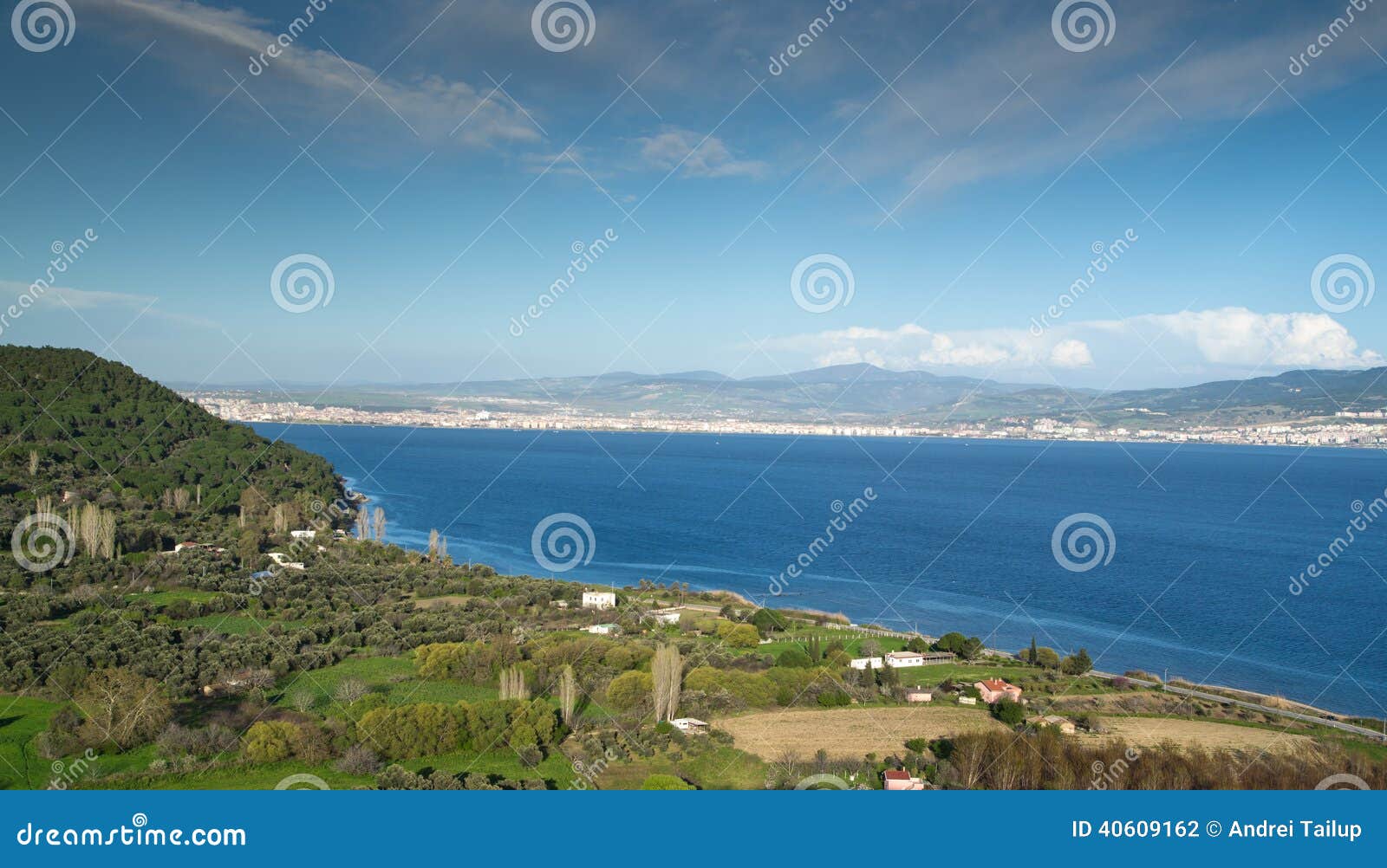 El Estrecho De Los Dardanelos Foto de archivo - Imagen de asia ...