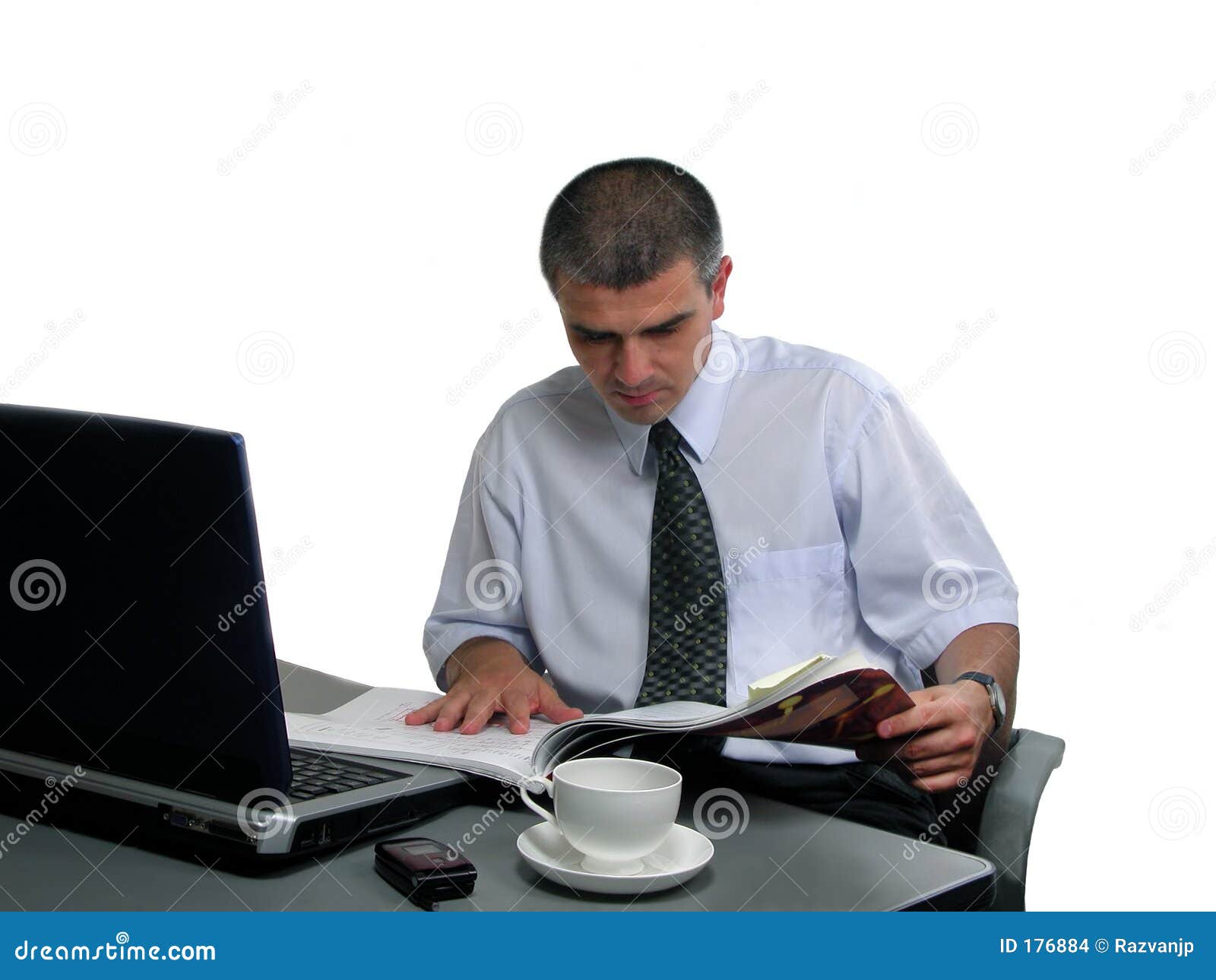 El estudiar del hombre foto de archivo. Imagen de lectura - 176884