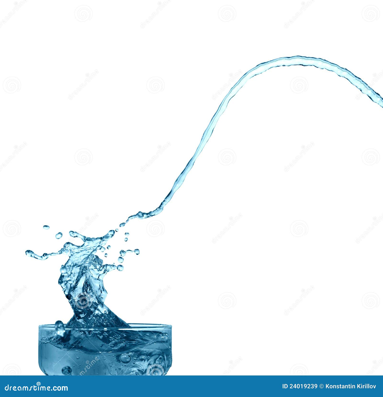 El Fluir Salpicando El Agua Imagen de archivo - Imagen de movimiento ...