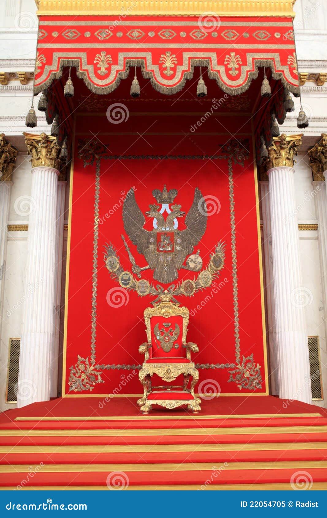 El Gran Trono Imperial En San Jorge Pasillo Imagen de archivo - Imagen ...