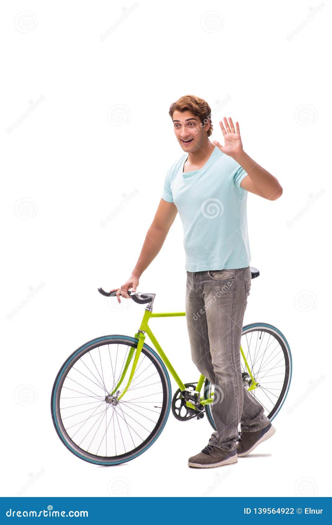 El Hombre Joven Que Monta Una Bicicleta En El Fondo Blanco Foto de ... El Hombre Joven Que Monta Una Bicicleta En El Fondo Blanco Foto de ...