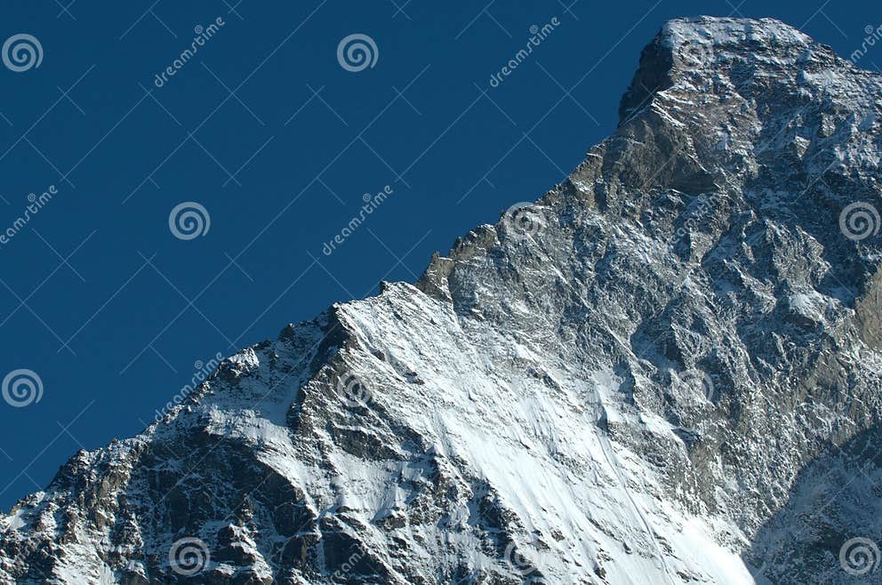 El Hornli Ridge foto de archivo. Imagen de escalada, cervino - 20060932