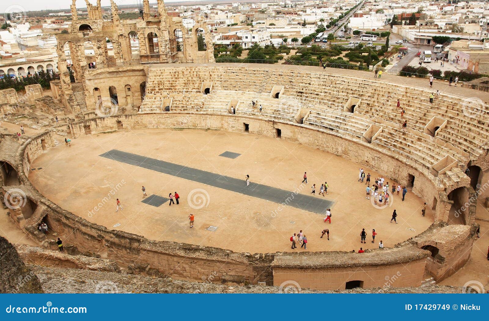 EL Jem - Tunisie image stock éditorial. Image du architecture - 17429749