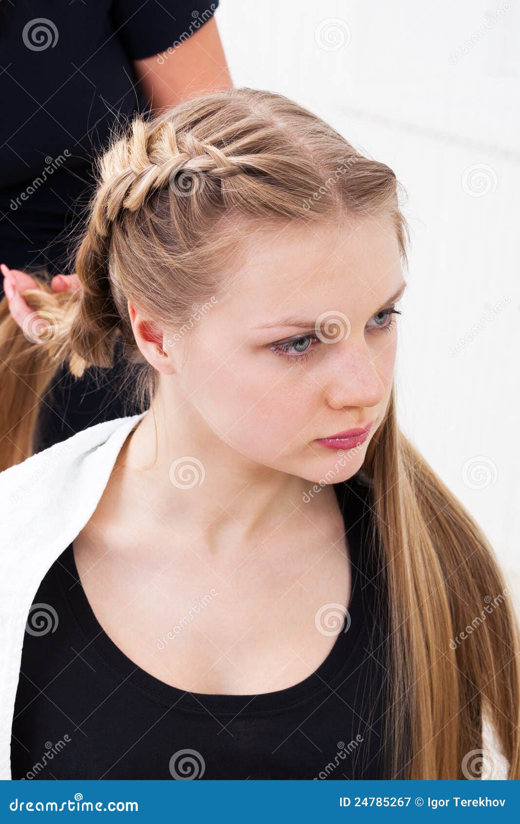 El labrar del pelo imagen de archivo. Imagen de haga - 24785267