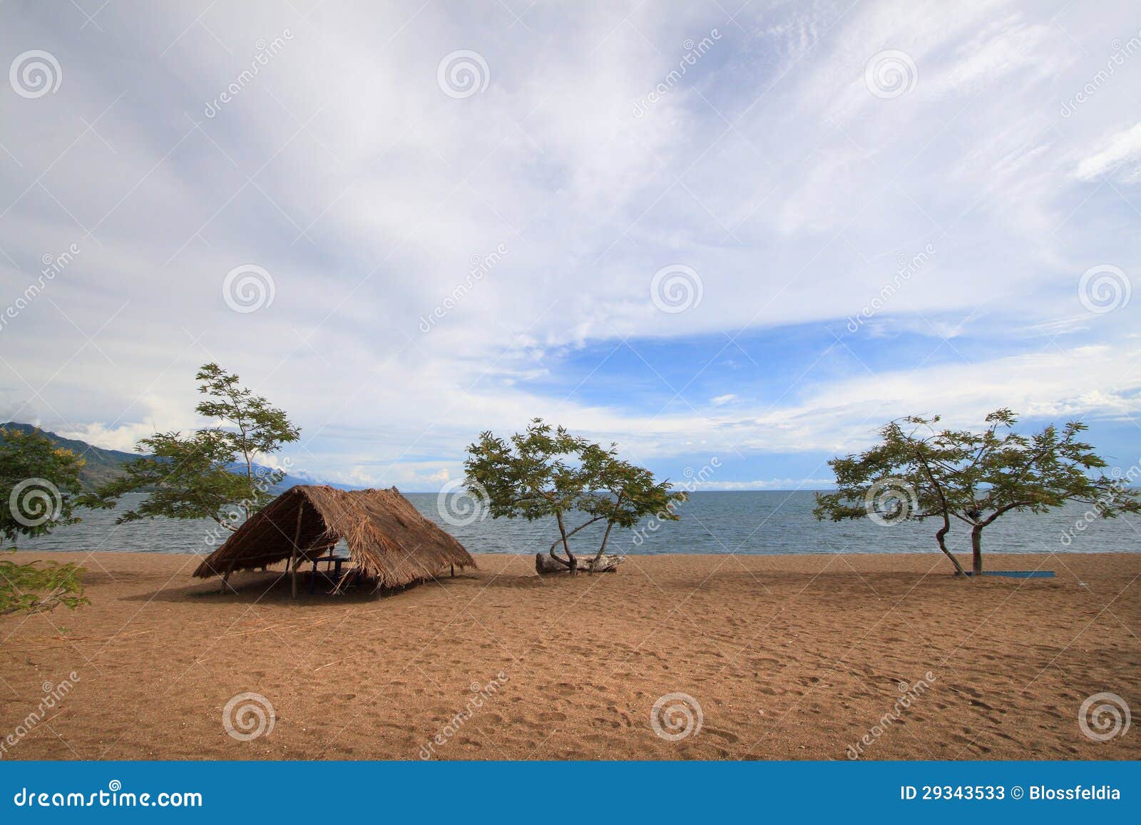 El Lago Malawi (lago Nyasa) Imagen de archivo - Imagen de aldea ...