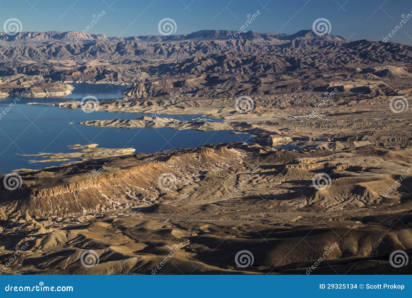El lago Mead foto de archivo. Imagen de terreno, nevada - 29325134
