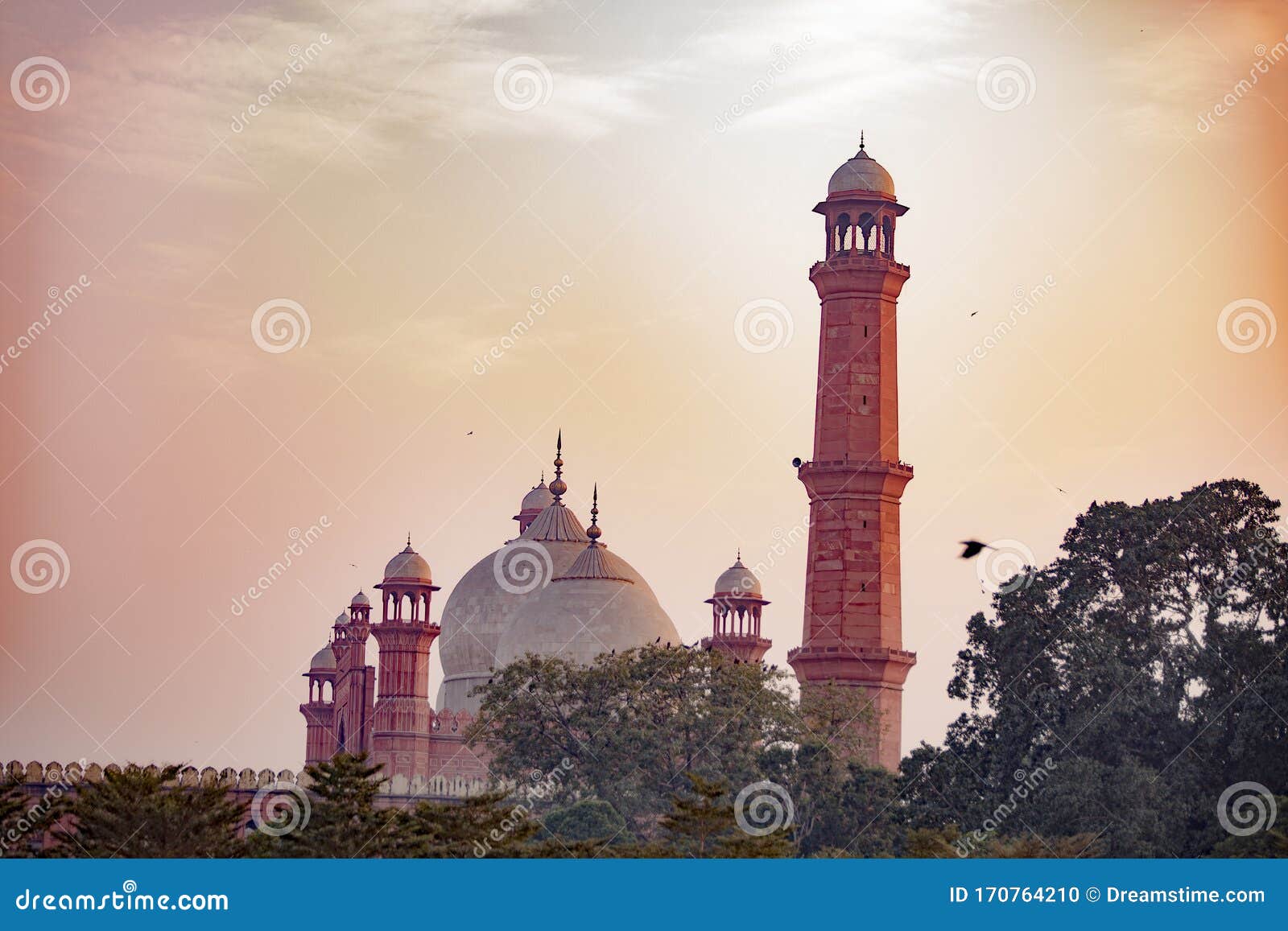 El Legado Del Imperio Mogol Foto de archivo - Imagen de lahore ...