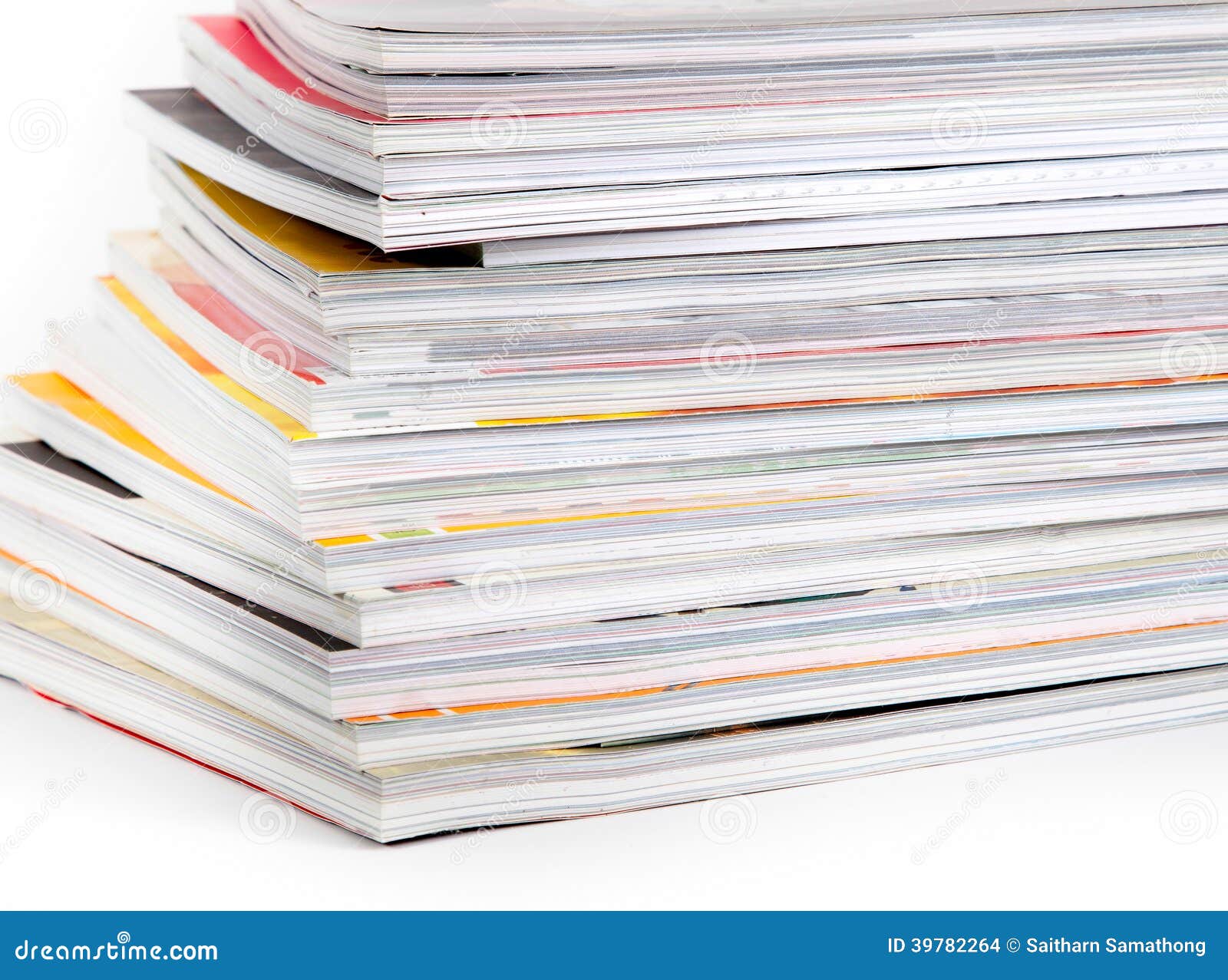 El libro apilado. foto de archivo. Imagen de literatura - 39782264