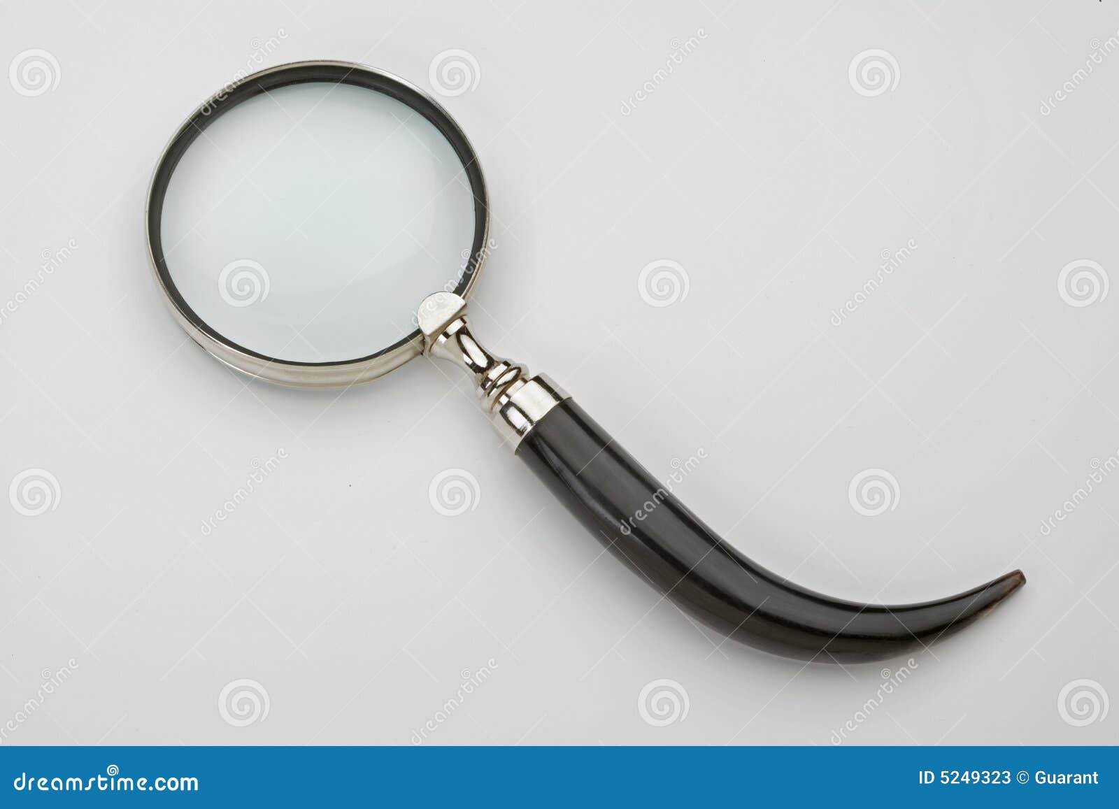 El magnificar imagen de archivo. Imagen de macro, cristal - 5249323