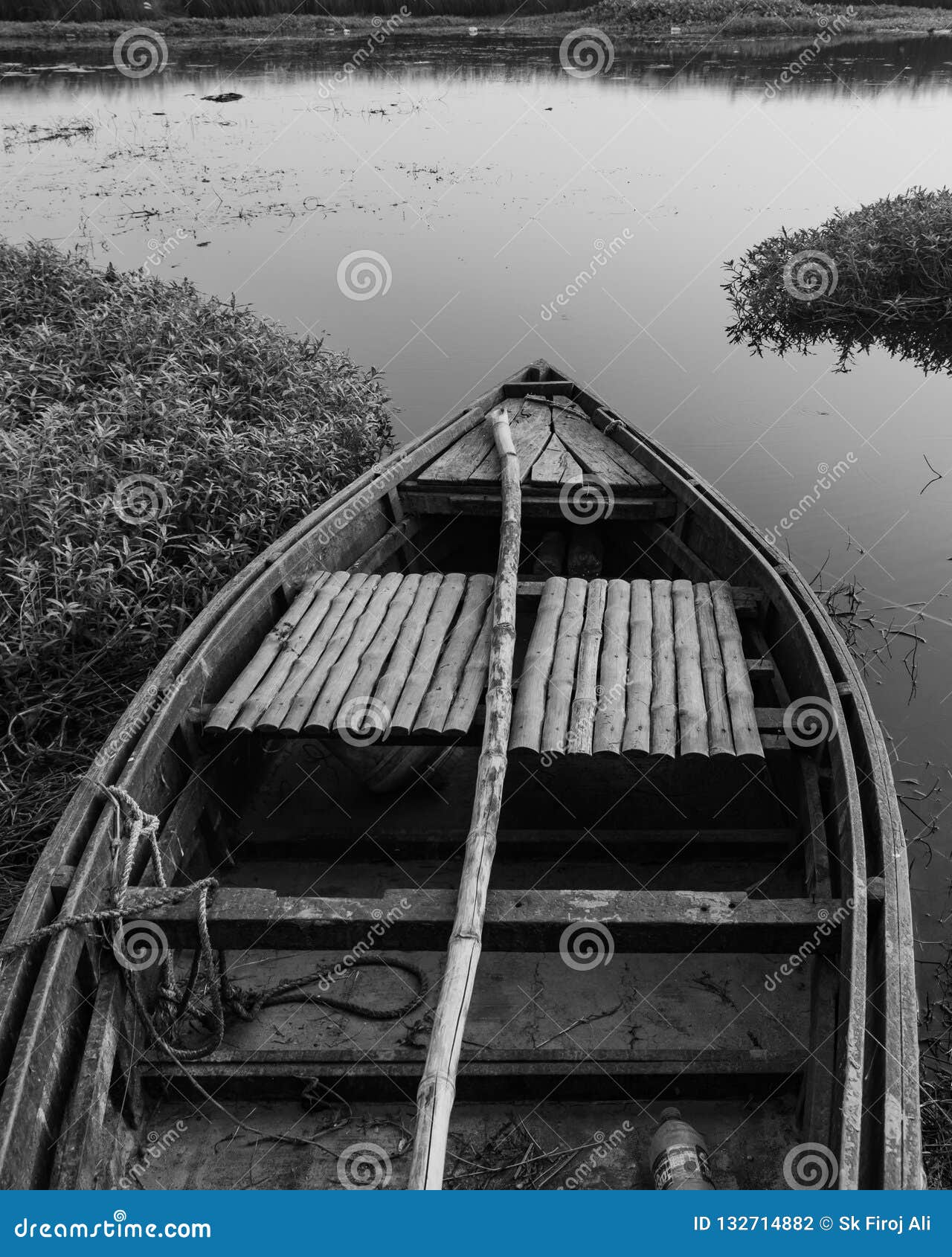 El mar infinito conmigo foto de archivo. Imagen de océano - 132714882