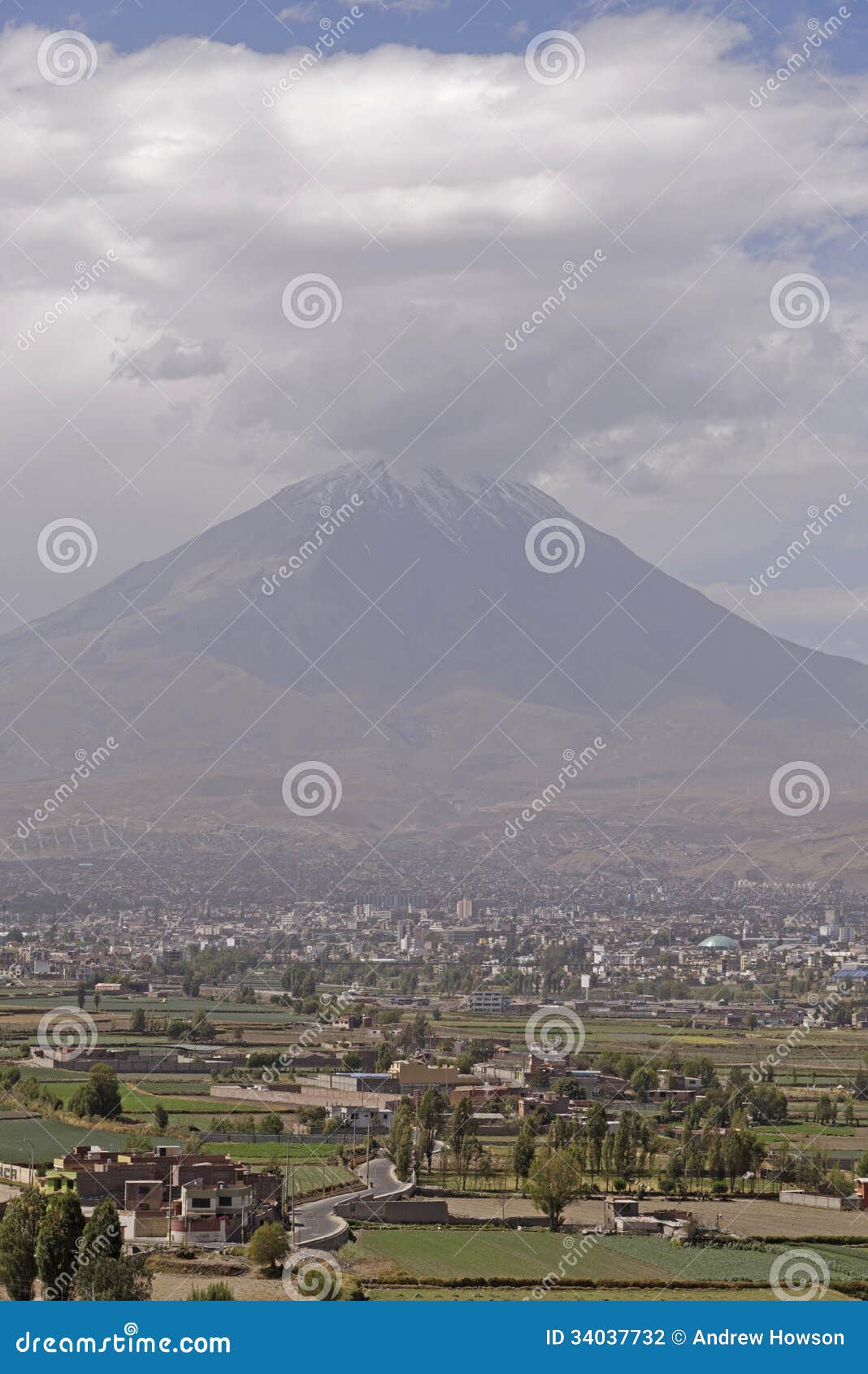 Arequipa, peru: El Misti stock photo. Image of vacation - 34037732